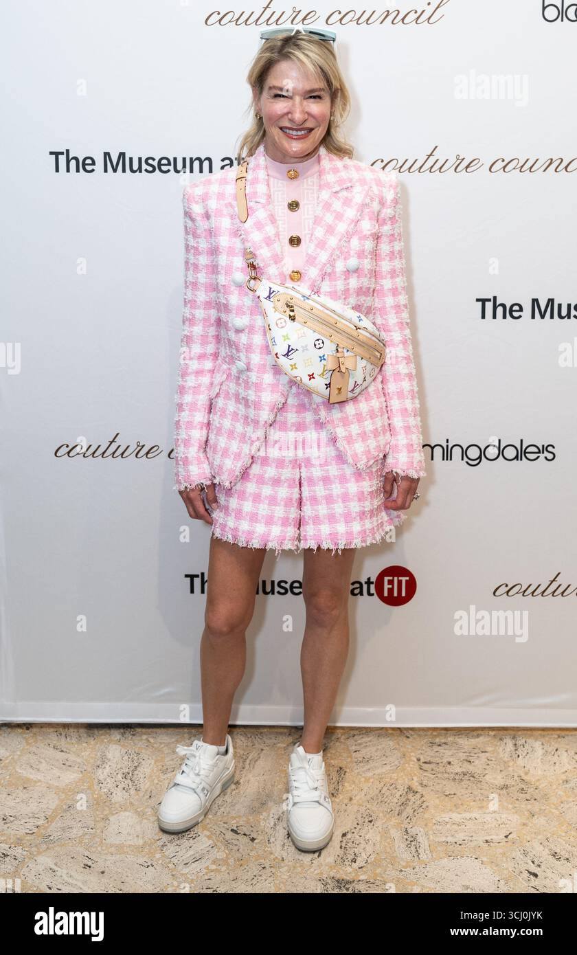 Julie Macklowe attends FIT's Annual Couture Council Luncheon Honoring ...