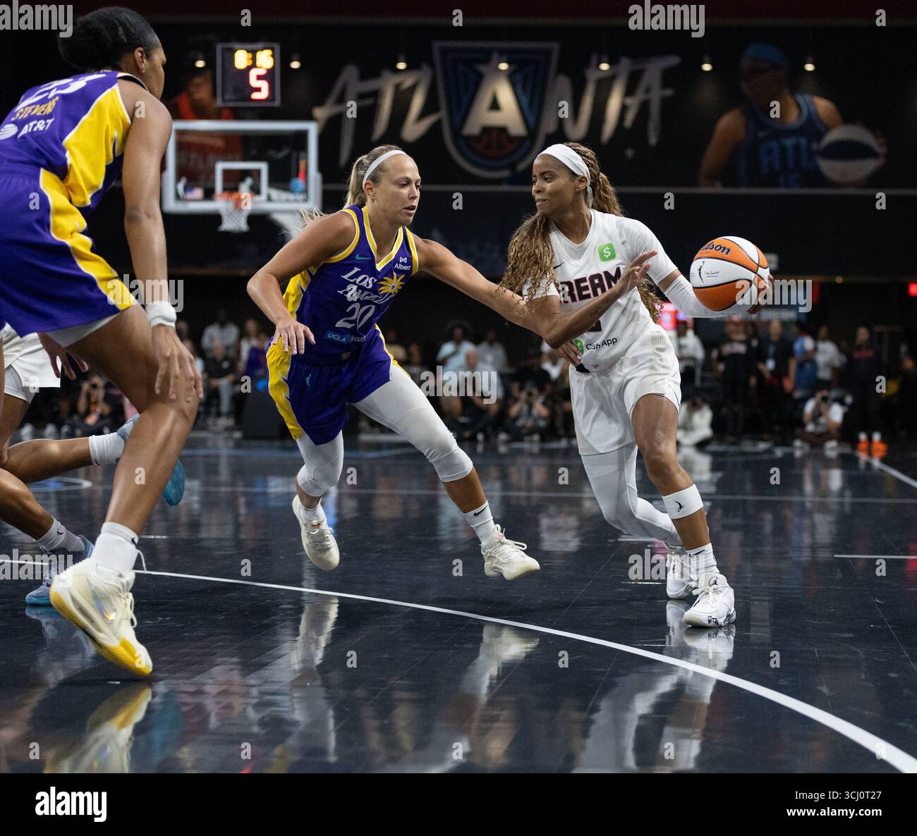 Sep 3, 2025; College Park, GA, USA; Los Angeles Sparks take on the ...