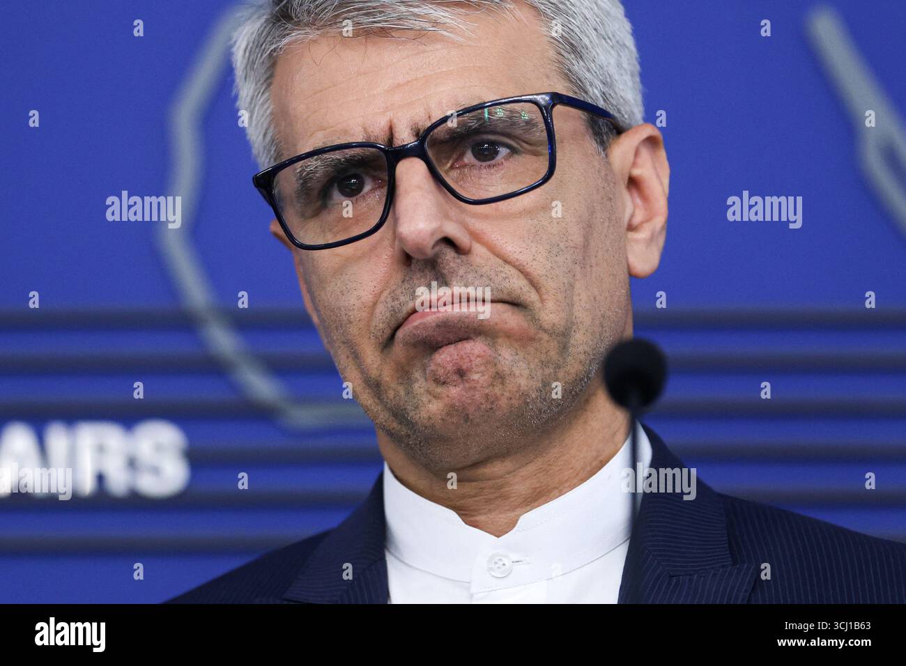 Iran spokesperson hi-res stock photography and images - Alamy