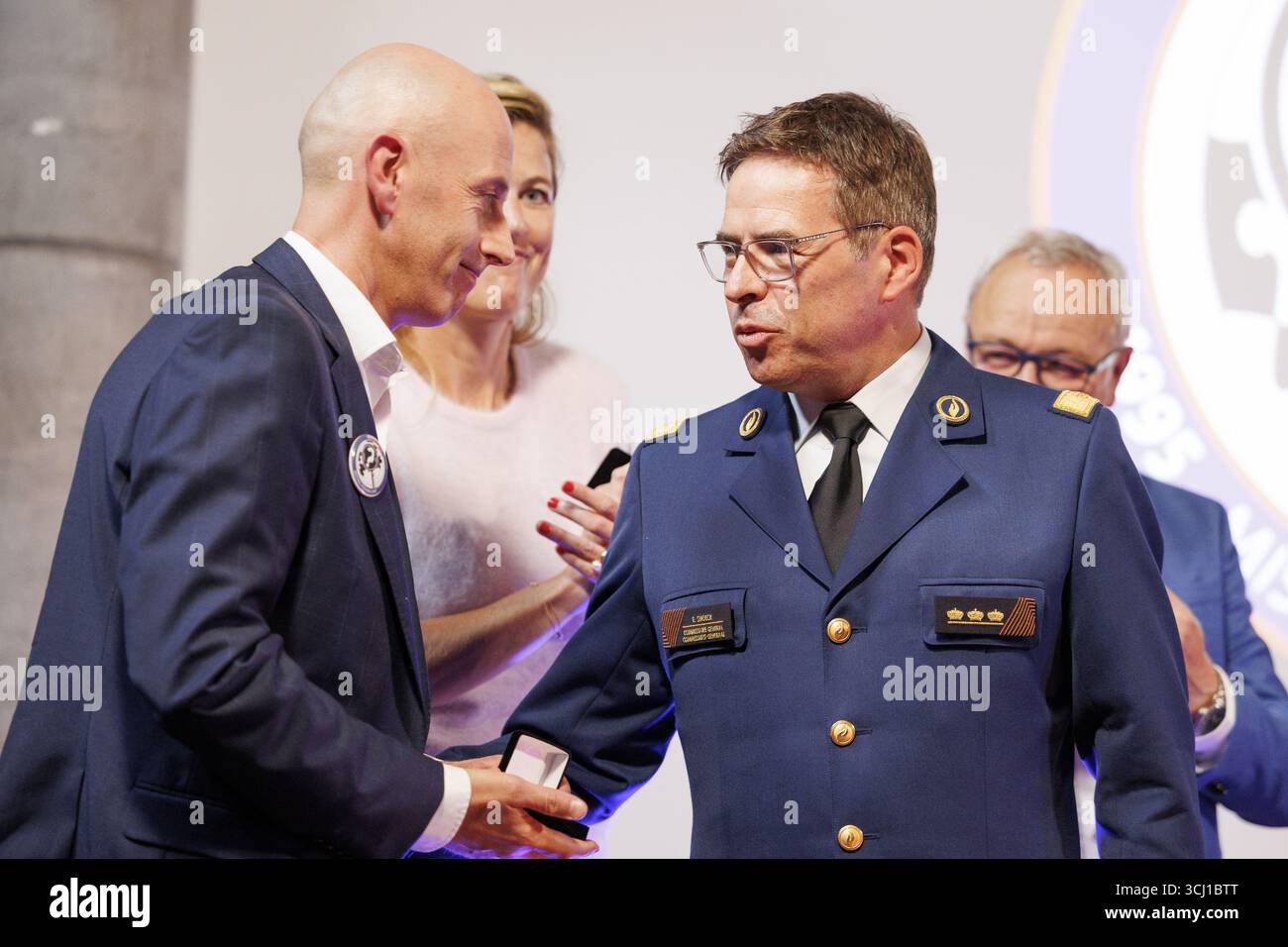 Gerry Van Loock and Federal police general commissioner Eric Snoeck ...
