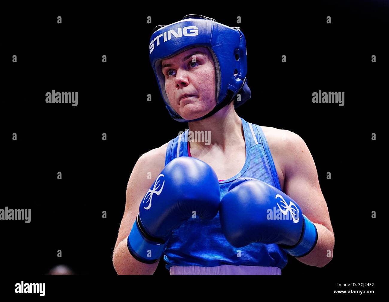 Jennifer Lehane in action against Wiktoria Rogalinska in their Women's ...