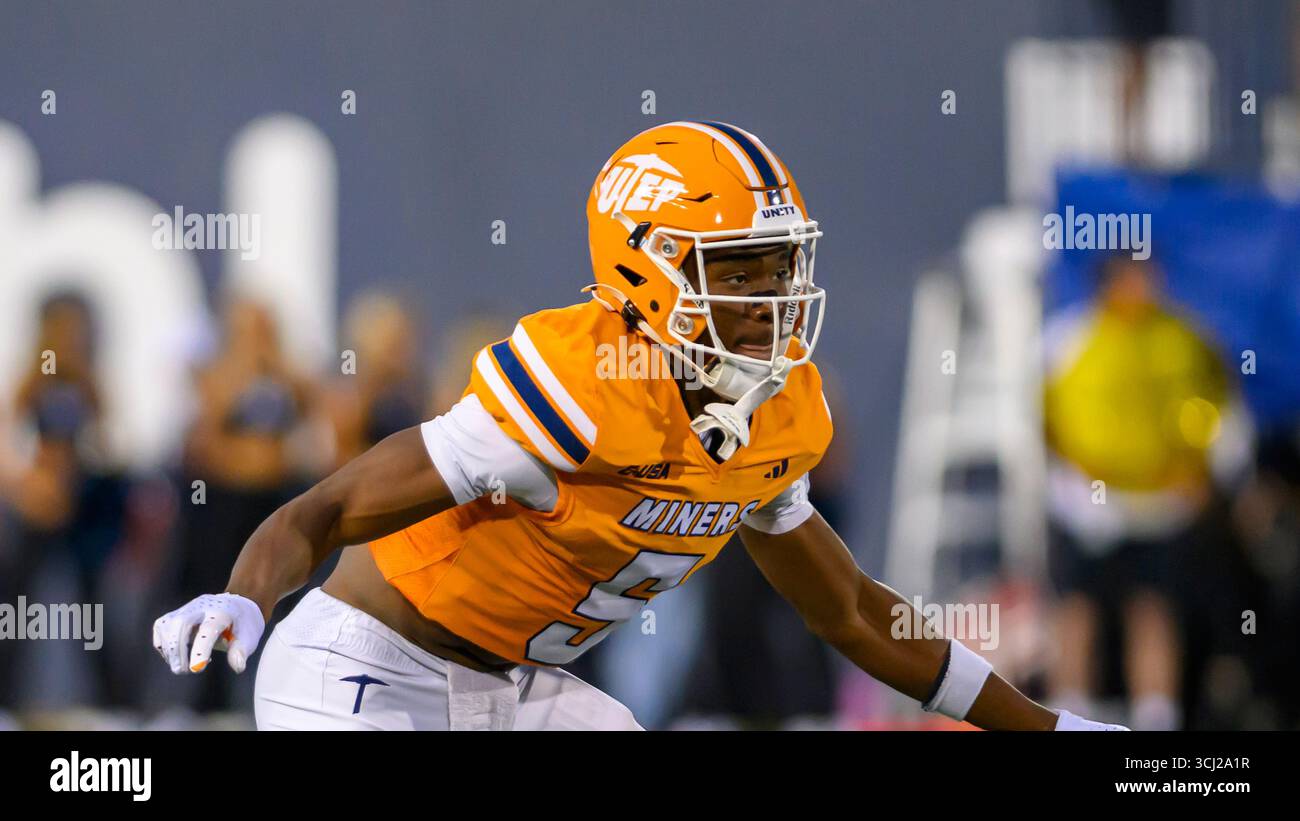 UTEP safety Solo Barnes (5) runs to make a tackle during an NCAA ...