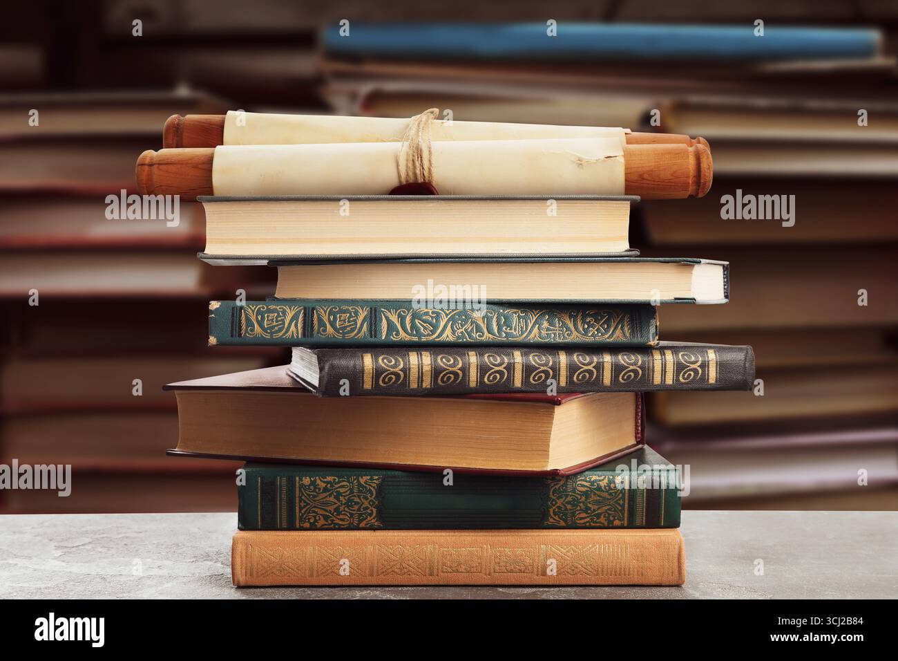 Papyrus scroll ancient library hi-res stock photography and images - Alamy