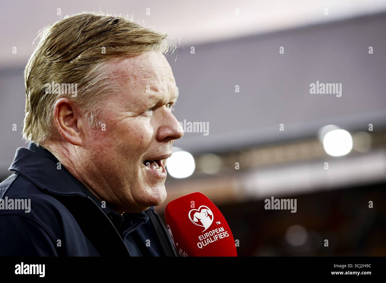 ROTTERDAM - Netherlands coach Ronald Koeman before the World Cup ...