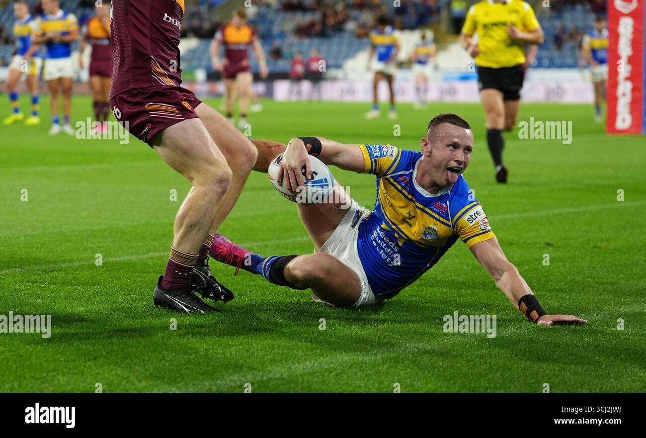 Leeds' Harry Newman celebrates their sides first try of the game during ...
