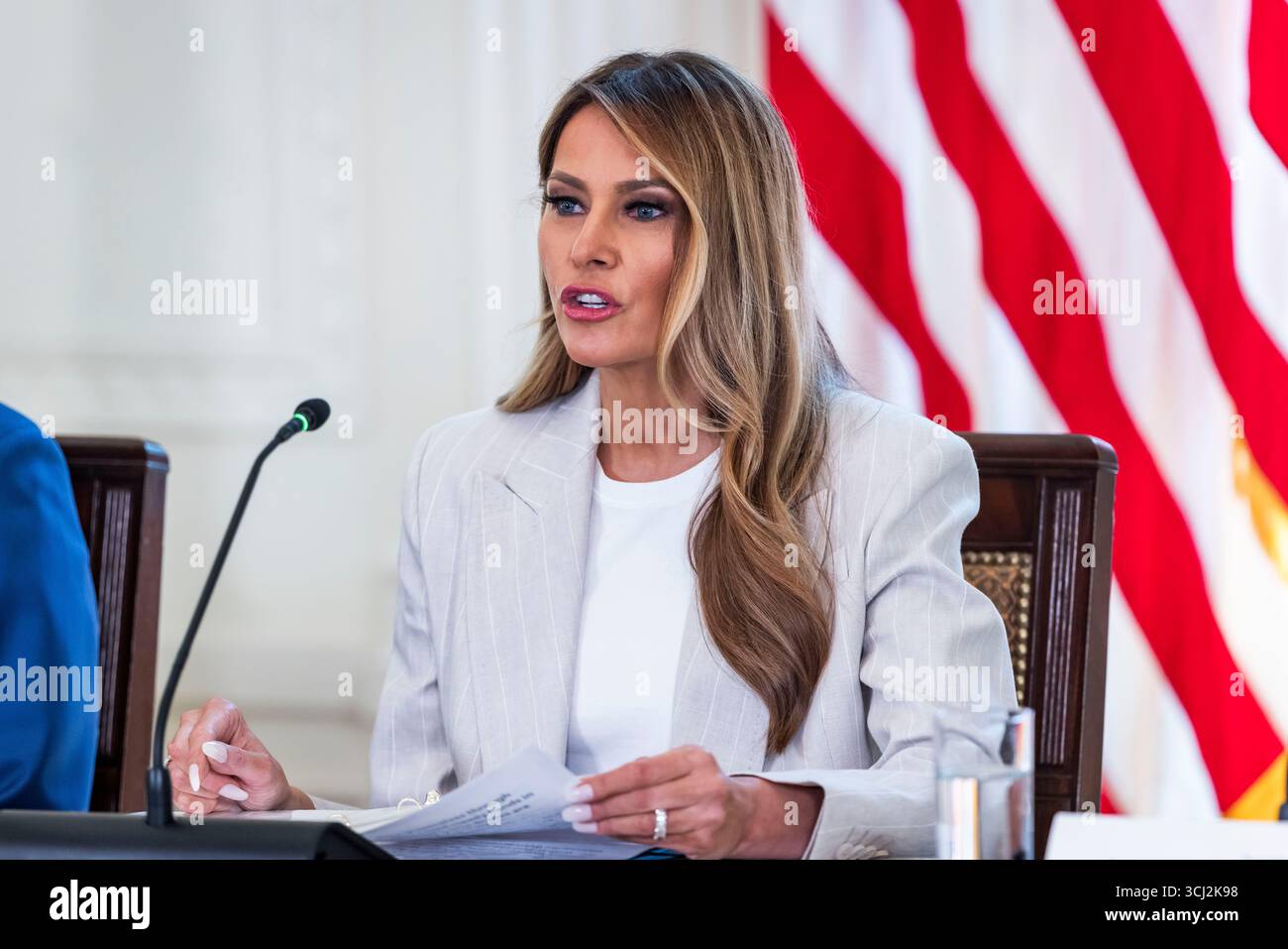 First Lady Melania Trump hosts a White House Task Force on AI Education ...