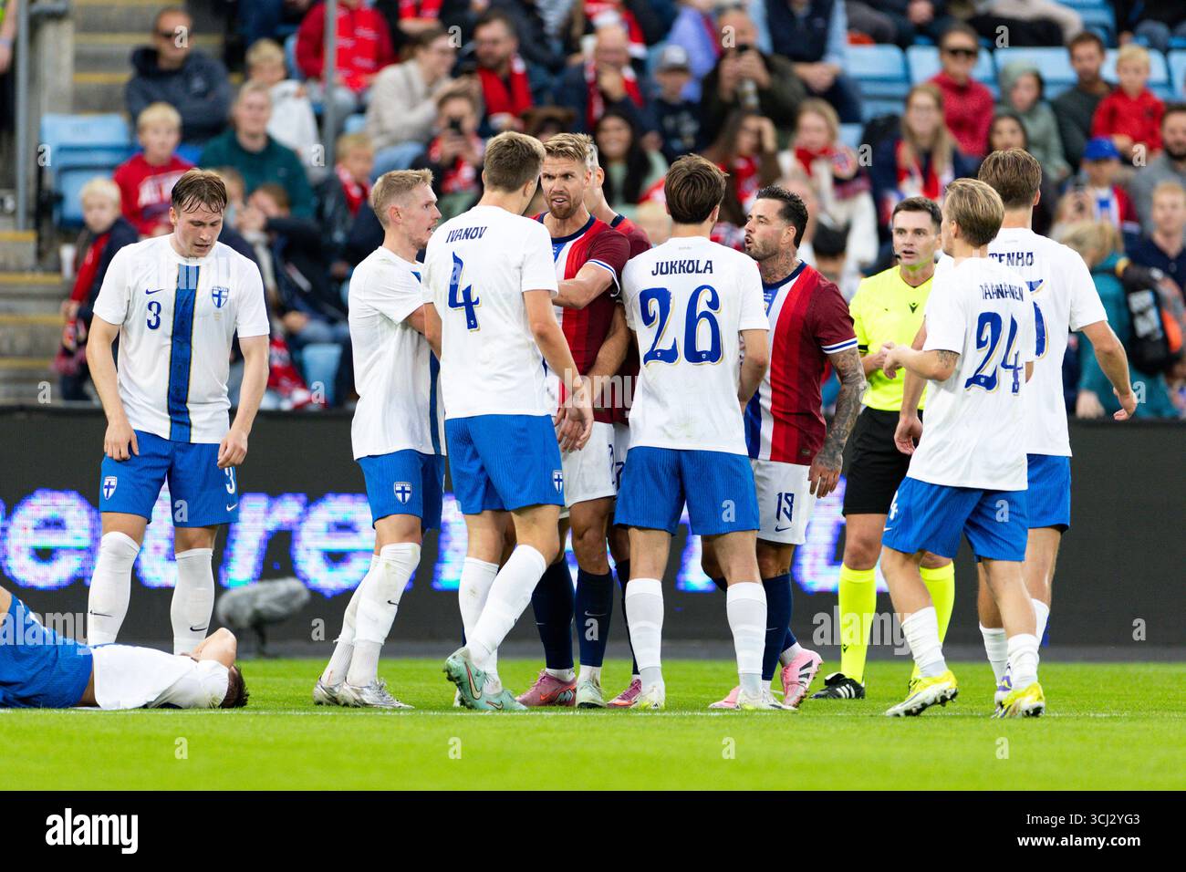 Players of Finland and Norway fights during the International friendly ...