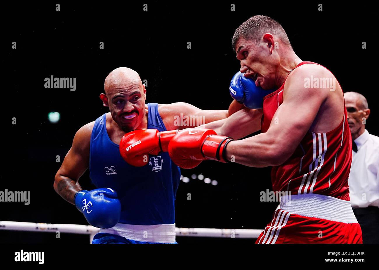 Isaac Okoh (left) in action against Sagyndyk Togambay in their Men's ...