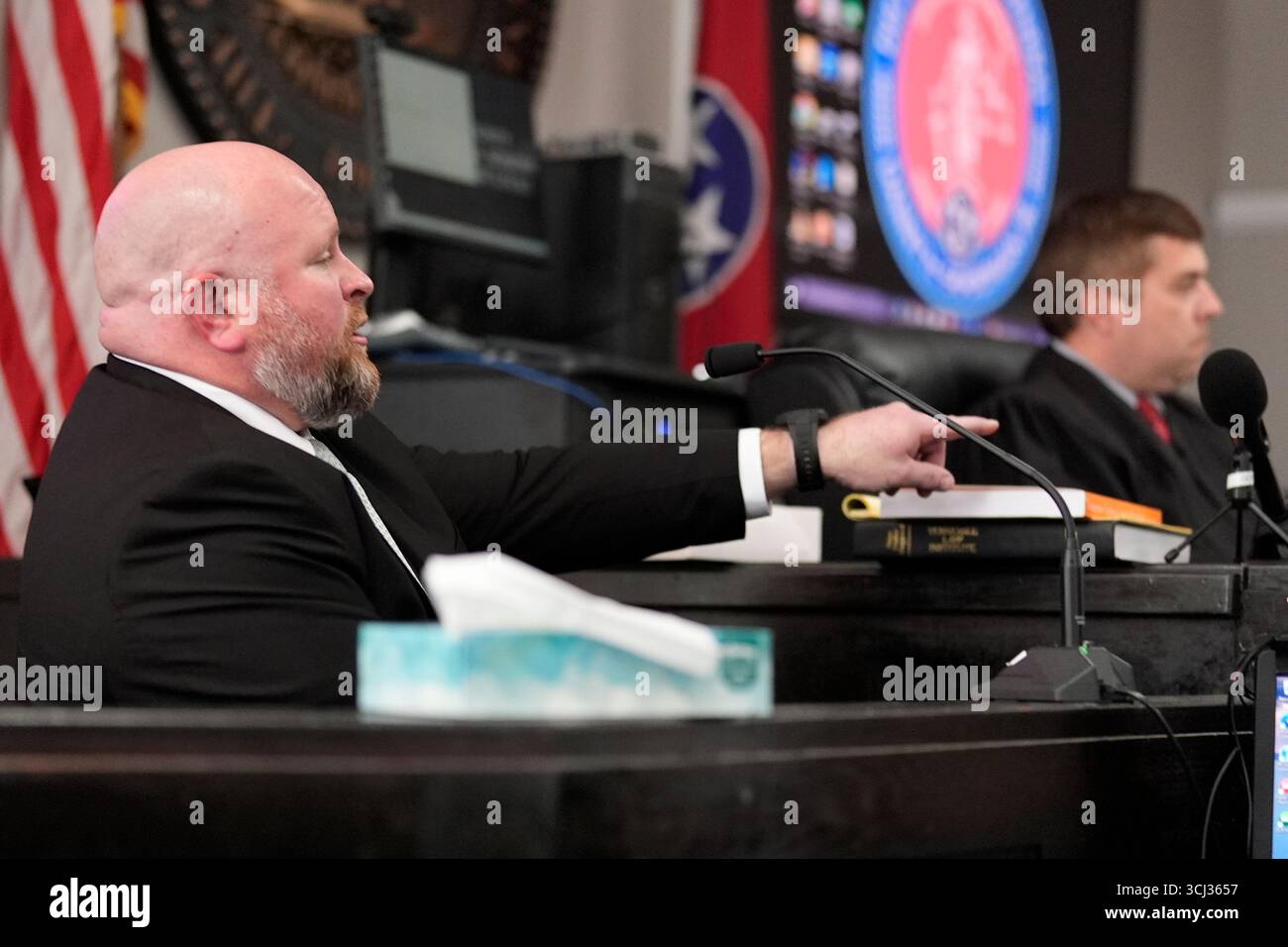 TBI Agent Justin Tubbs testifies during a preliminary hearing for ...