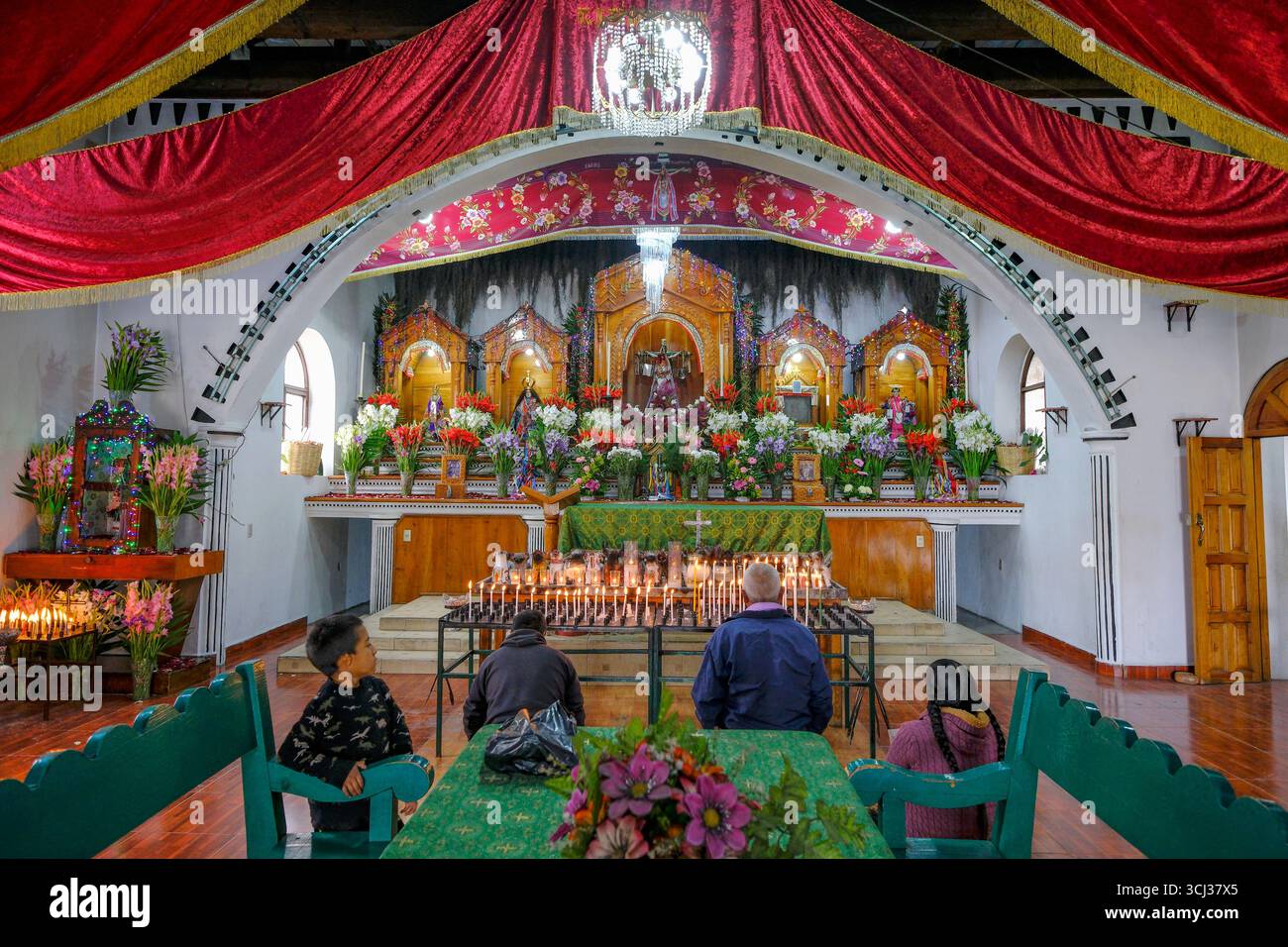 Lord of esquipulas hi-res stock photography and images - Alamy