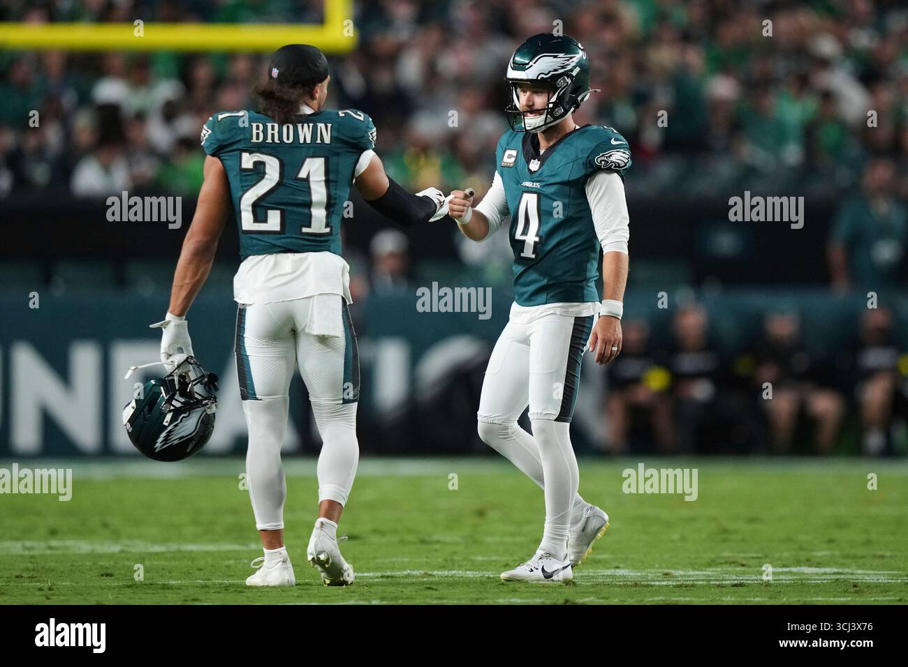 Philadelphia Eagles' Sydney Brown (21) and Jake Elliott (4) celebrate ...