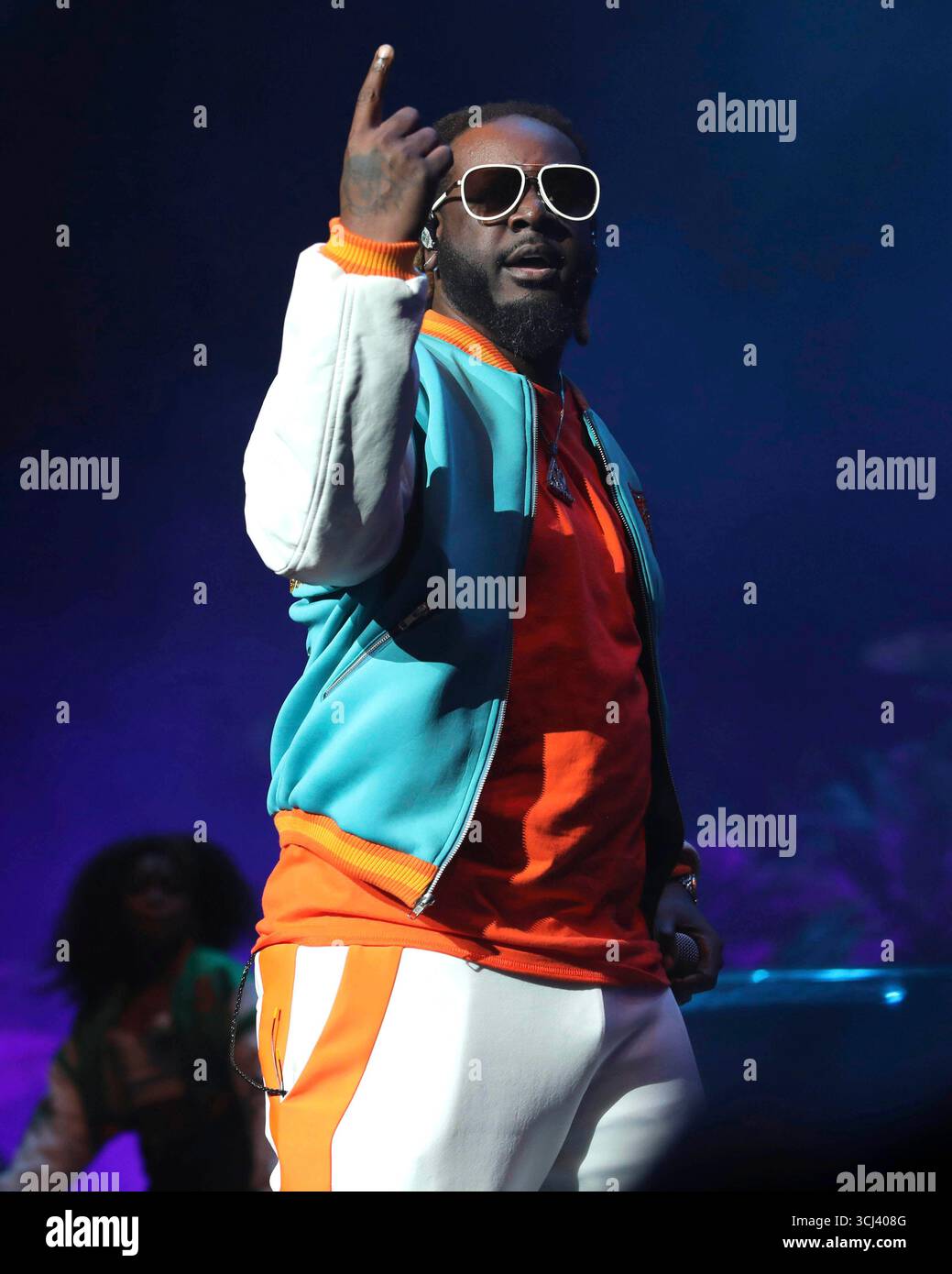 T-Pain performs at Radio City Music Hall, celebrating the 20th ...