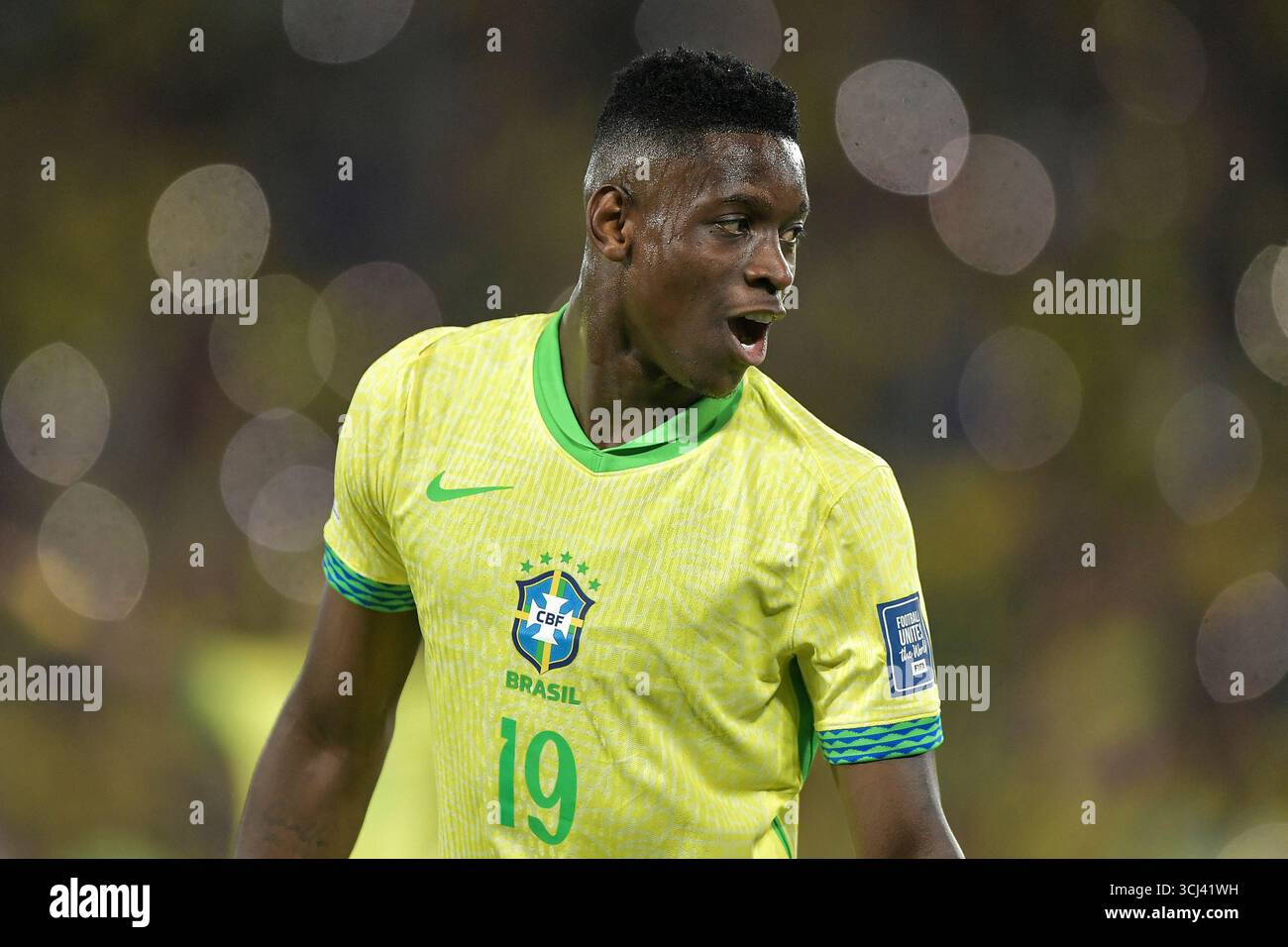 RJ - RIO DE JANEIRO - 09/04/2025 - 2026 WORLD CUP QUALIFIERS, BRAZIL x ...