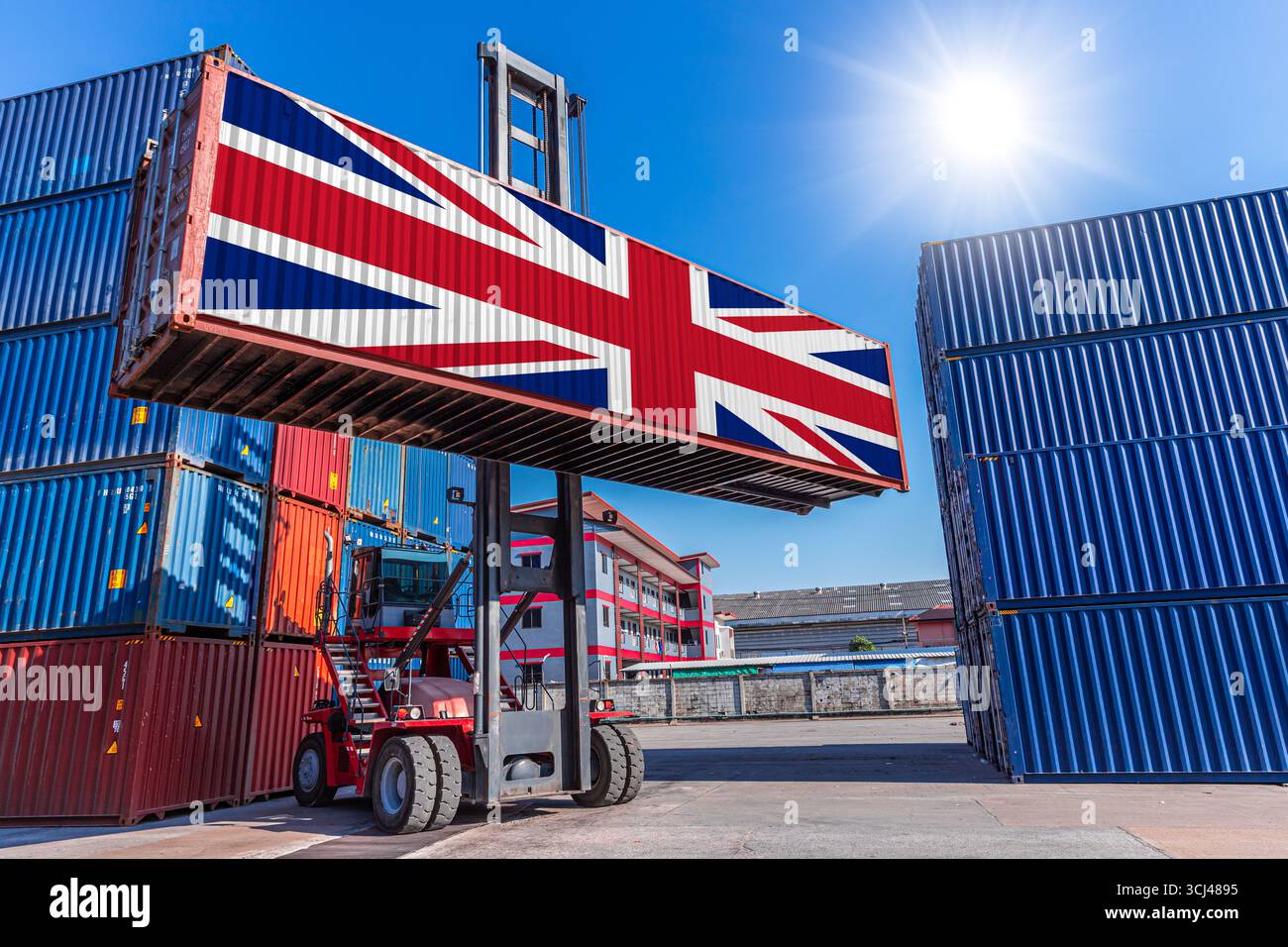 Products container in Felixstowe, Shipping cargo goods with United ...
