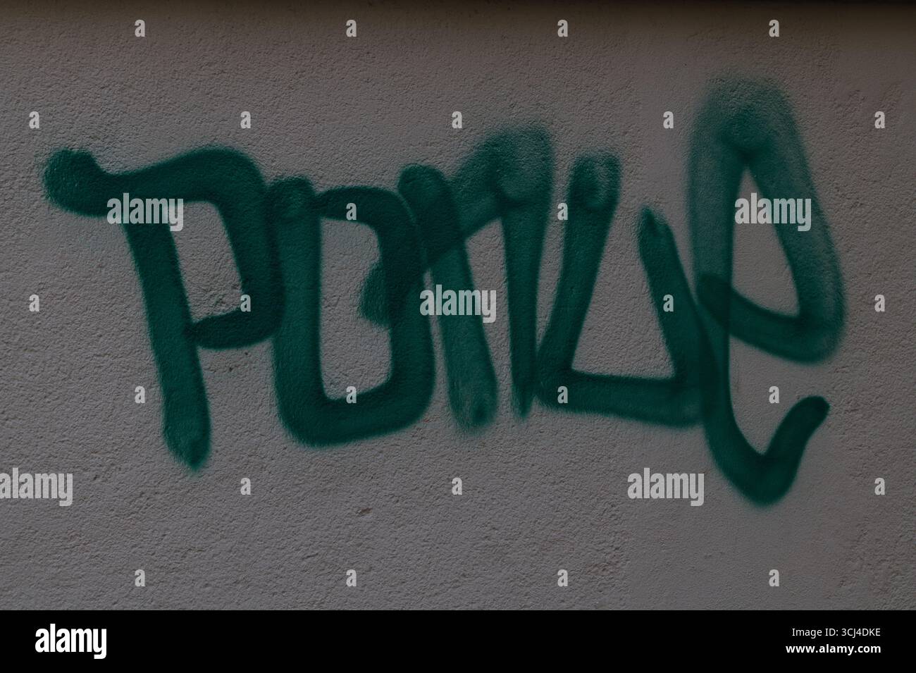 Graffiti police policeman hi-res stock photography and images - Alamy