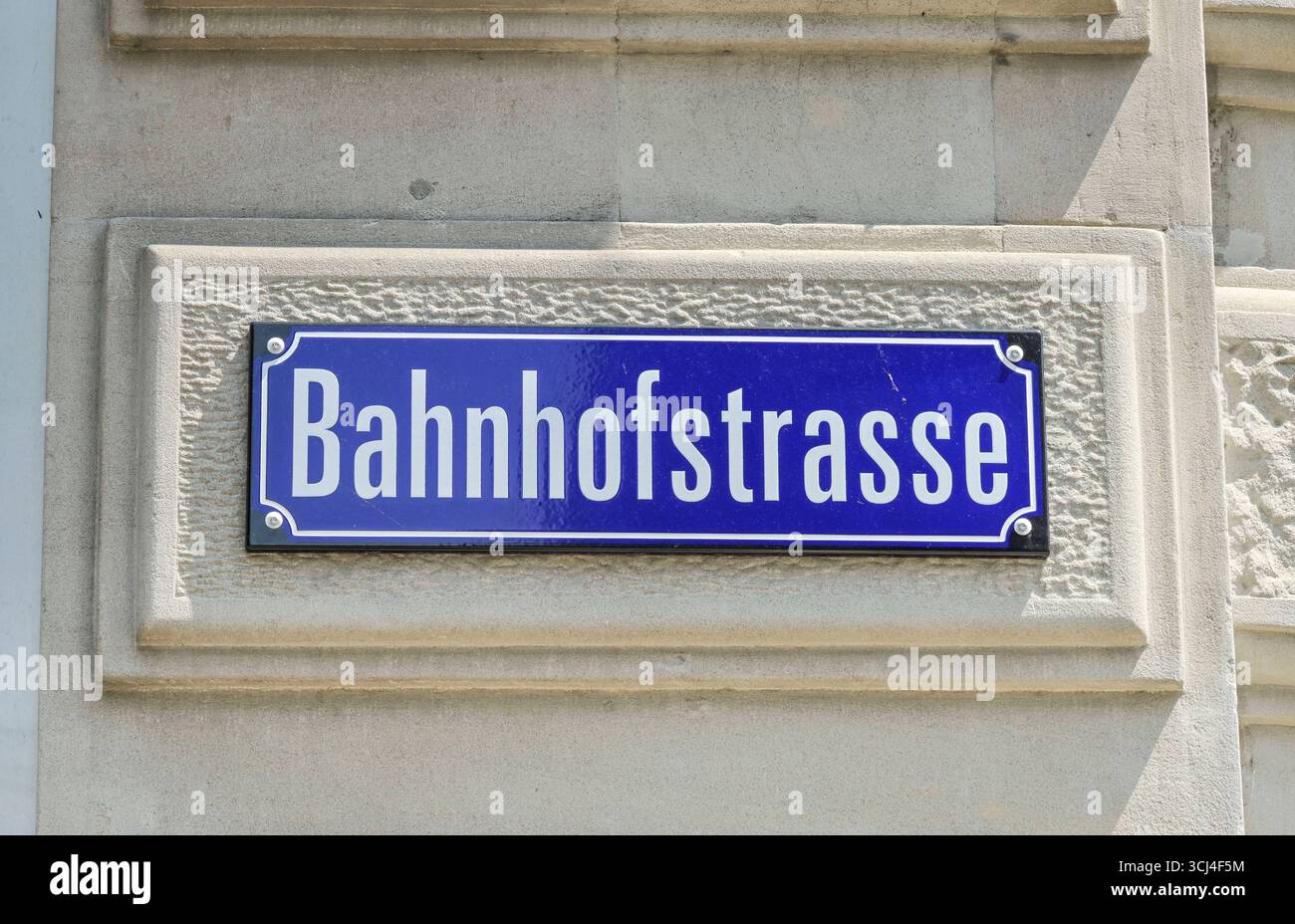 Straßenschild, Bahnhofstrasse, Zürich, Schweiz *** Street sign ...
