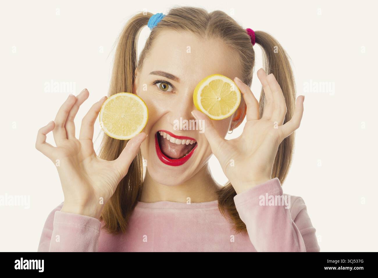Beautiful fun girl pieces hi-res stock photography and images - Alamy