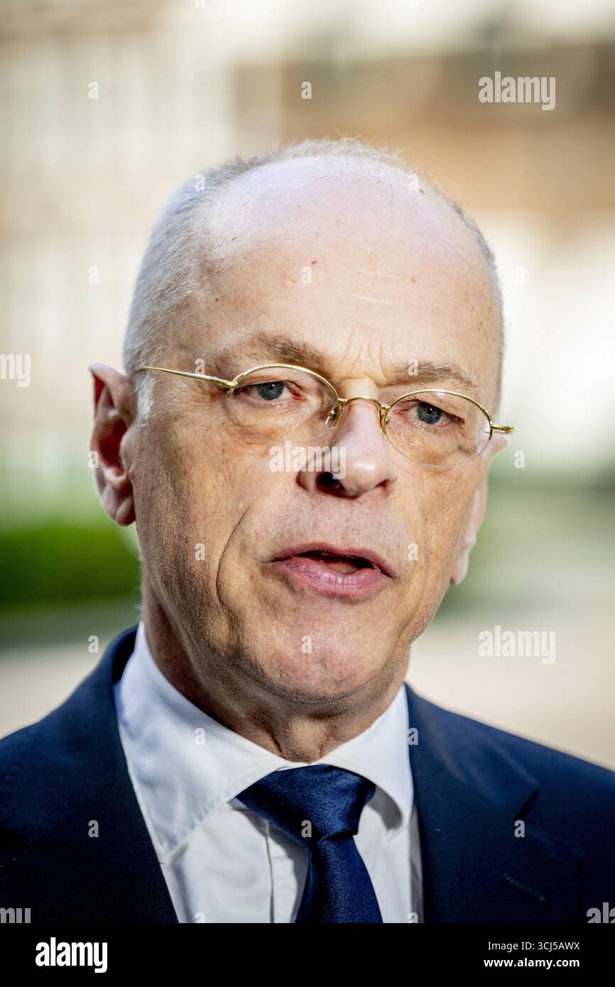 THE HAGUE - Jan Anthonie Bruijn, Minister of Health, Welfare and Sport ...