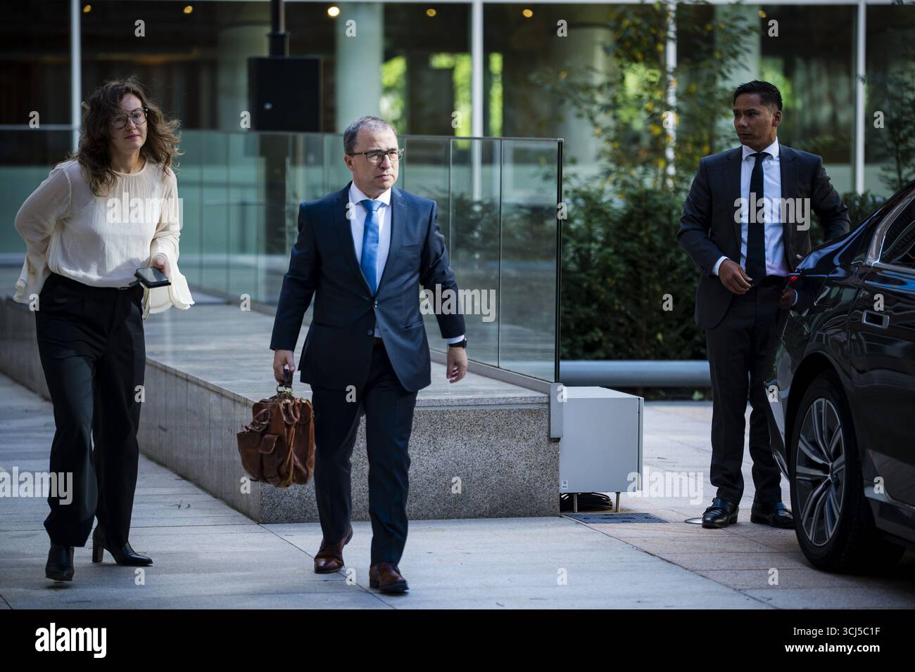 THE HAGUE – Eugène Heijnen, outgoing State Secretary for Finance, arrives before the Council of ...