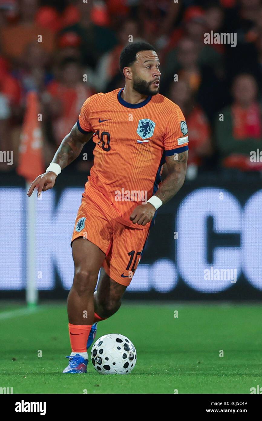 Memphis Depay of Netherlands seen in action during European World Cup ...