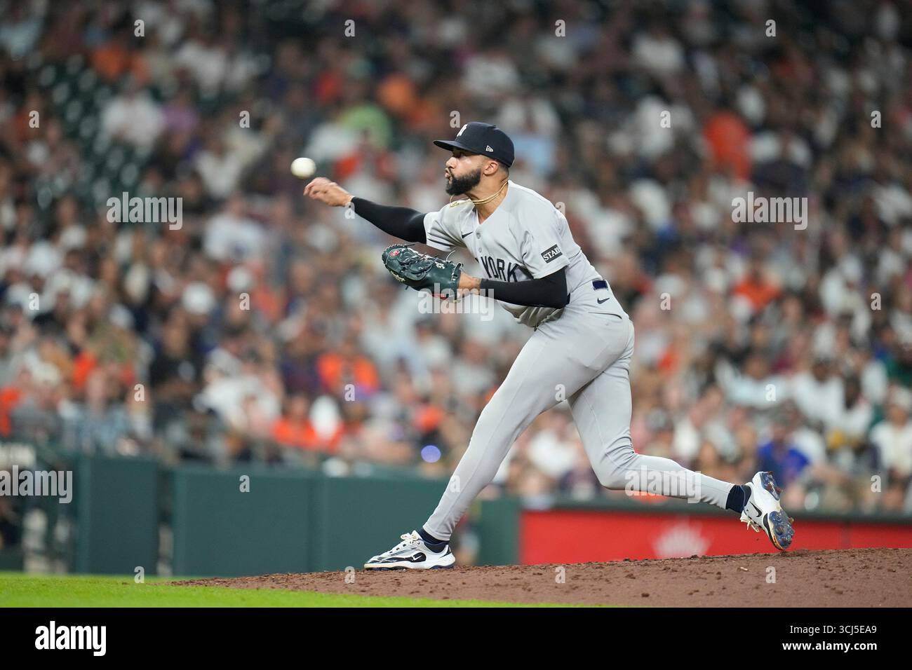 New York Yankees relief pitcher Devin Williams pitches to Houston ...