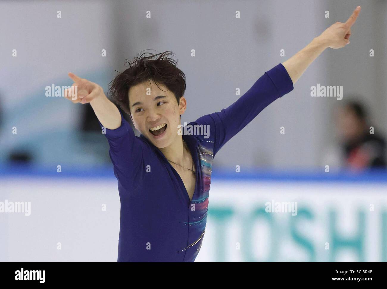 Kazuki TOMONO of Japan performs during the men's short program of the ...