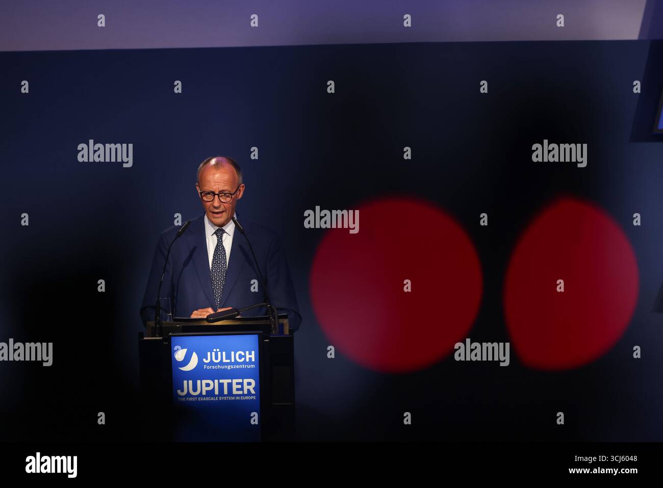 05 September 2025, North Rhine-Westphalia, Jülich: German Chancellor ...