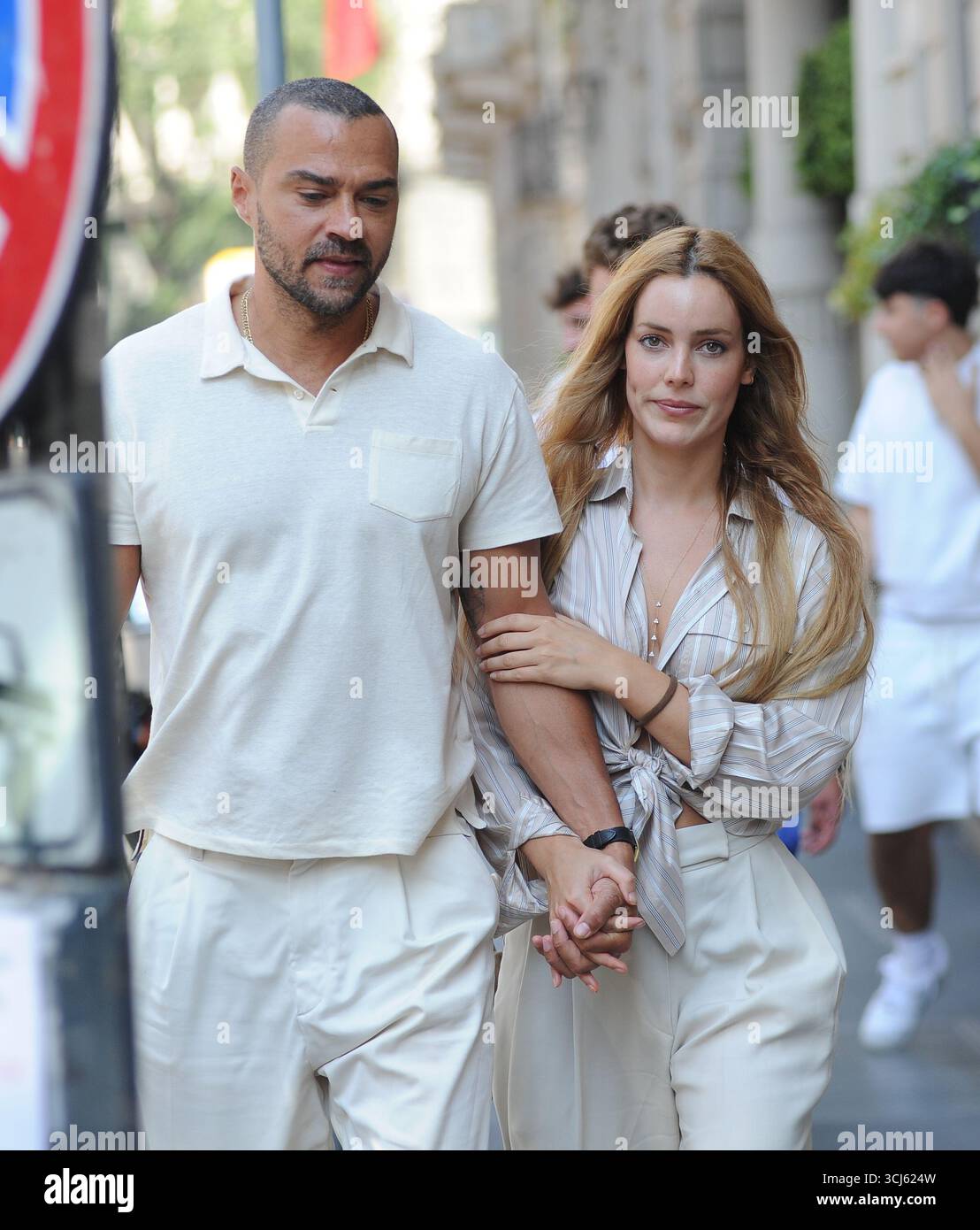 Milan, Jesse Williams, an American actor, was caught having lunch with ...