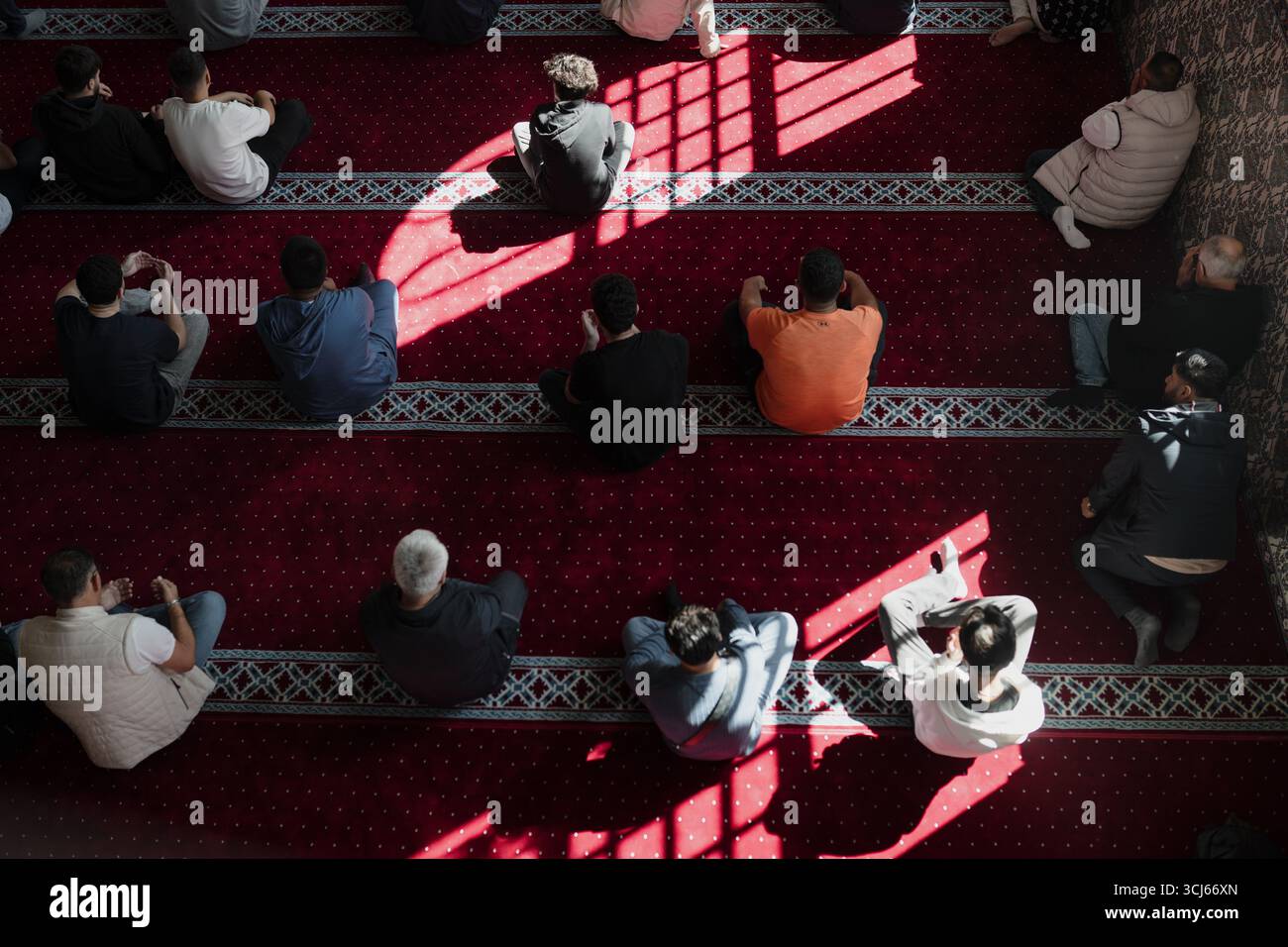 ROTTERDAM - Muslims pray for the victims of Gaza and their families ...