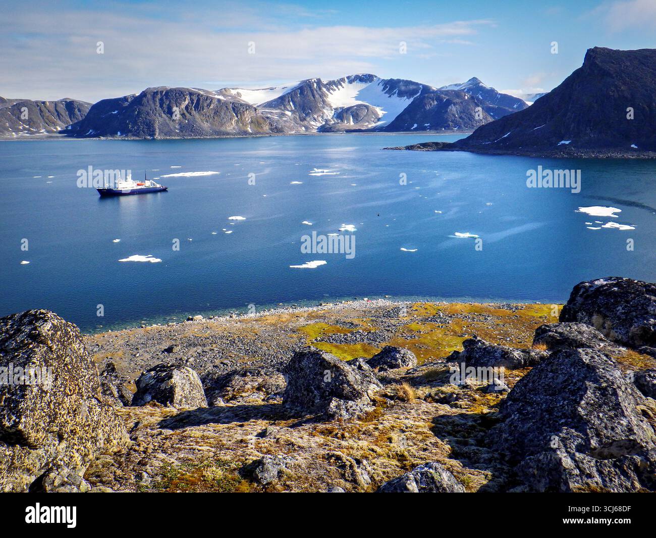 Expedition Ship In Fairhaven Bay Svalbard Arctic Norway // FAIRHAVEN ...