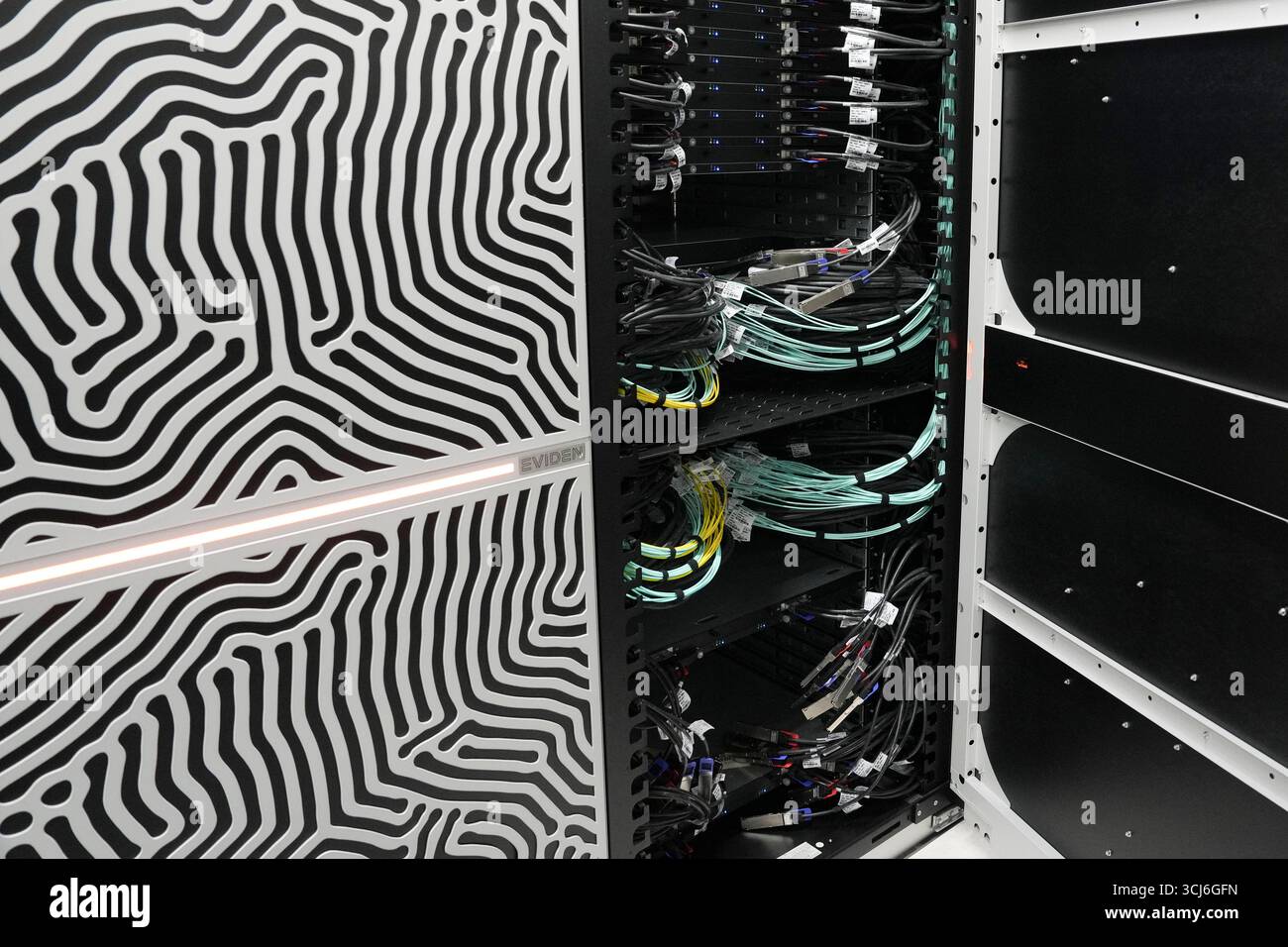 Inbetriebnahme des Exascale Supercomputer JUPITER durch Bundeskanzler ...