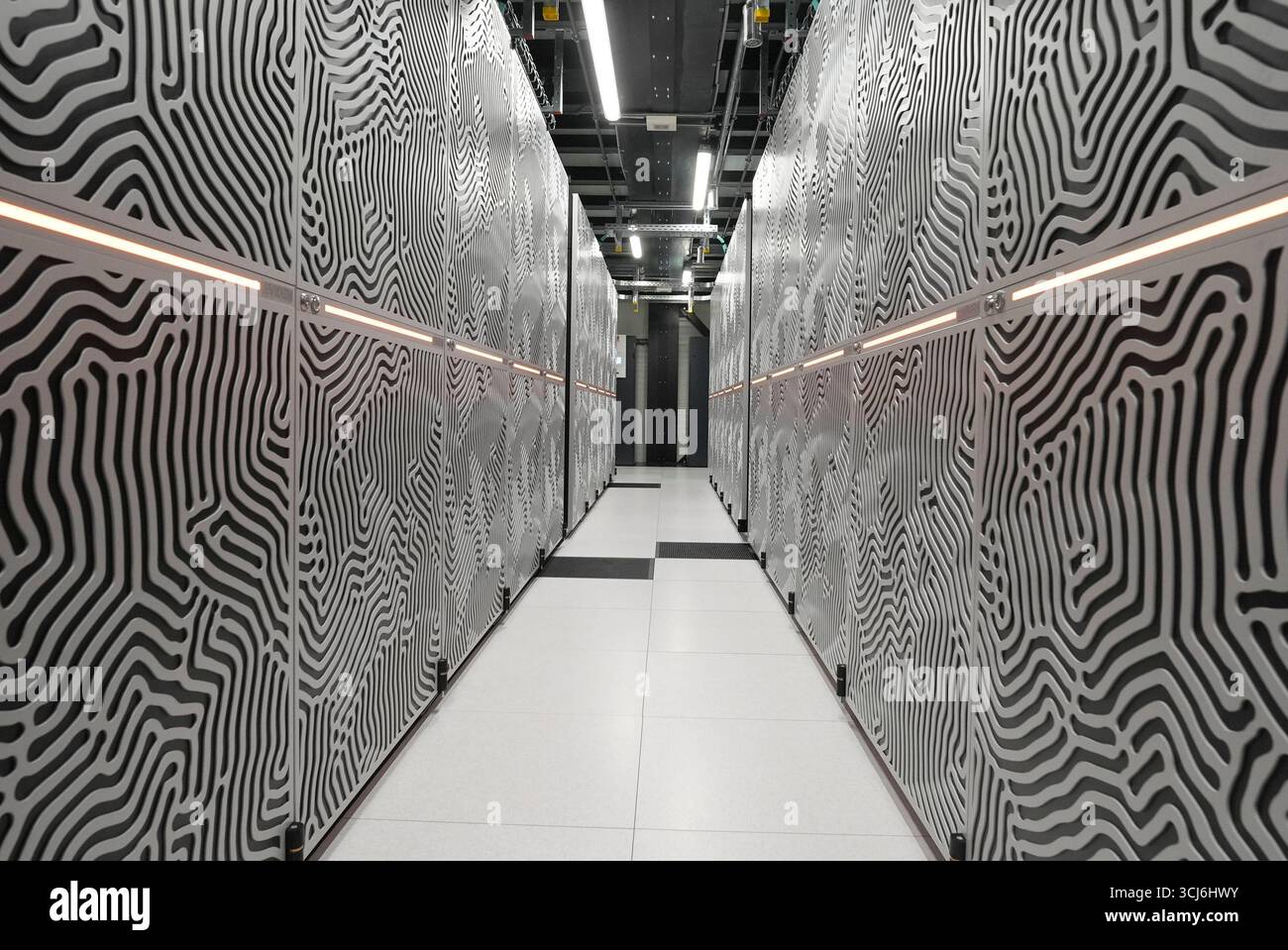 Inbetriebnahme des Exascale Supercomputer JUPITER durch Bundeskanzler ...
