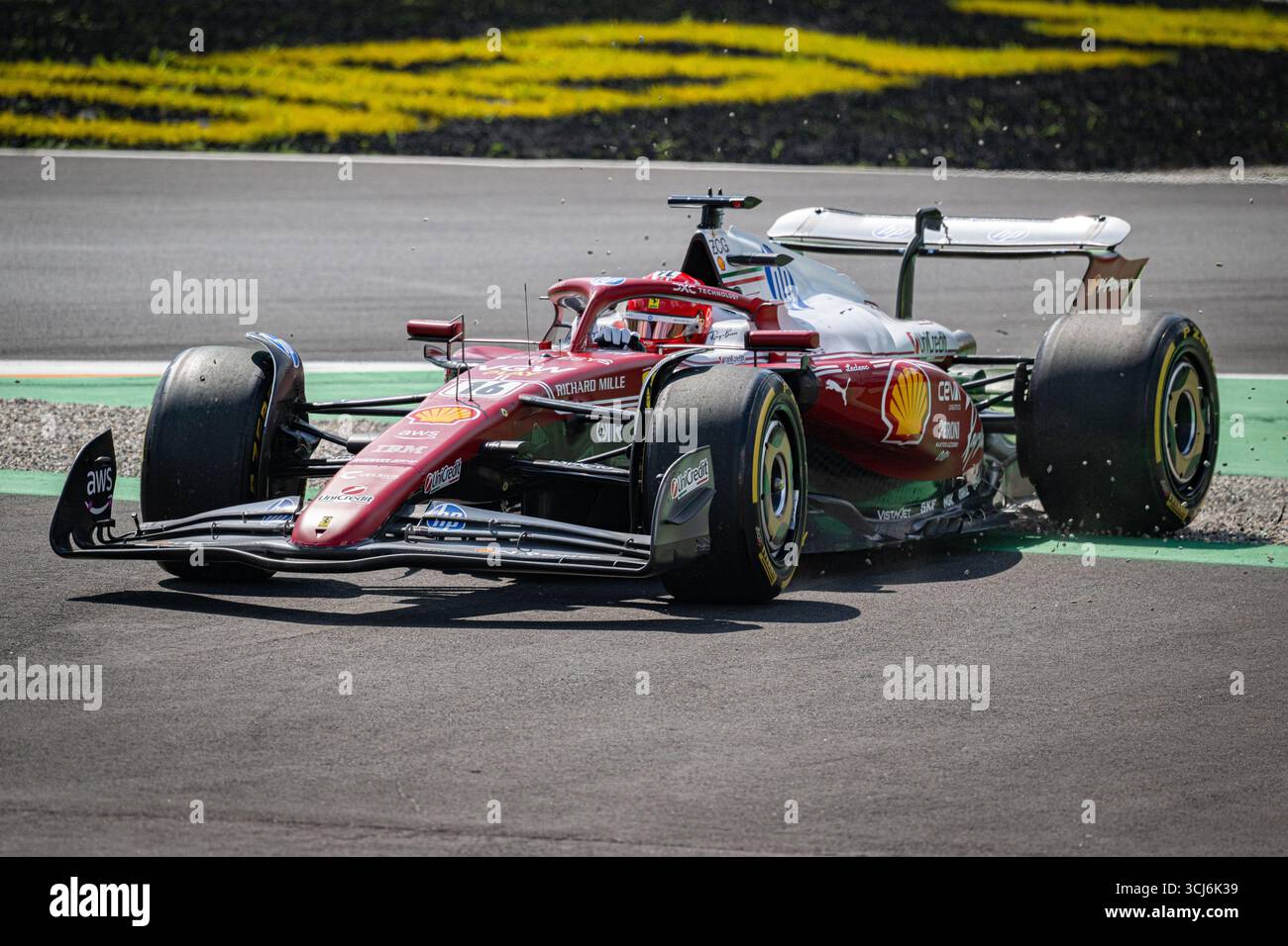 16, Charles Leclerc, MCO, Ferrari SF-25, SCUDERIA FERRARI HP during the 16th Round of the FIA F1 ...
