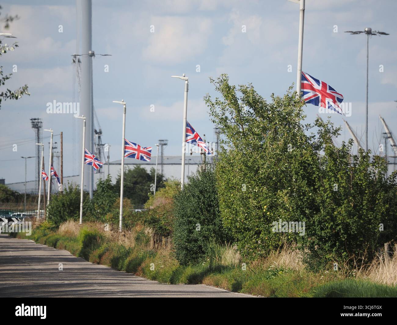 Queenborough, Kent, UK. 5th Sep, 2025. A row of Union flags have appeared on the Whiteway Road ...