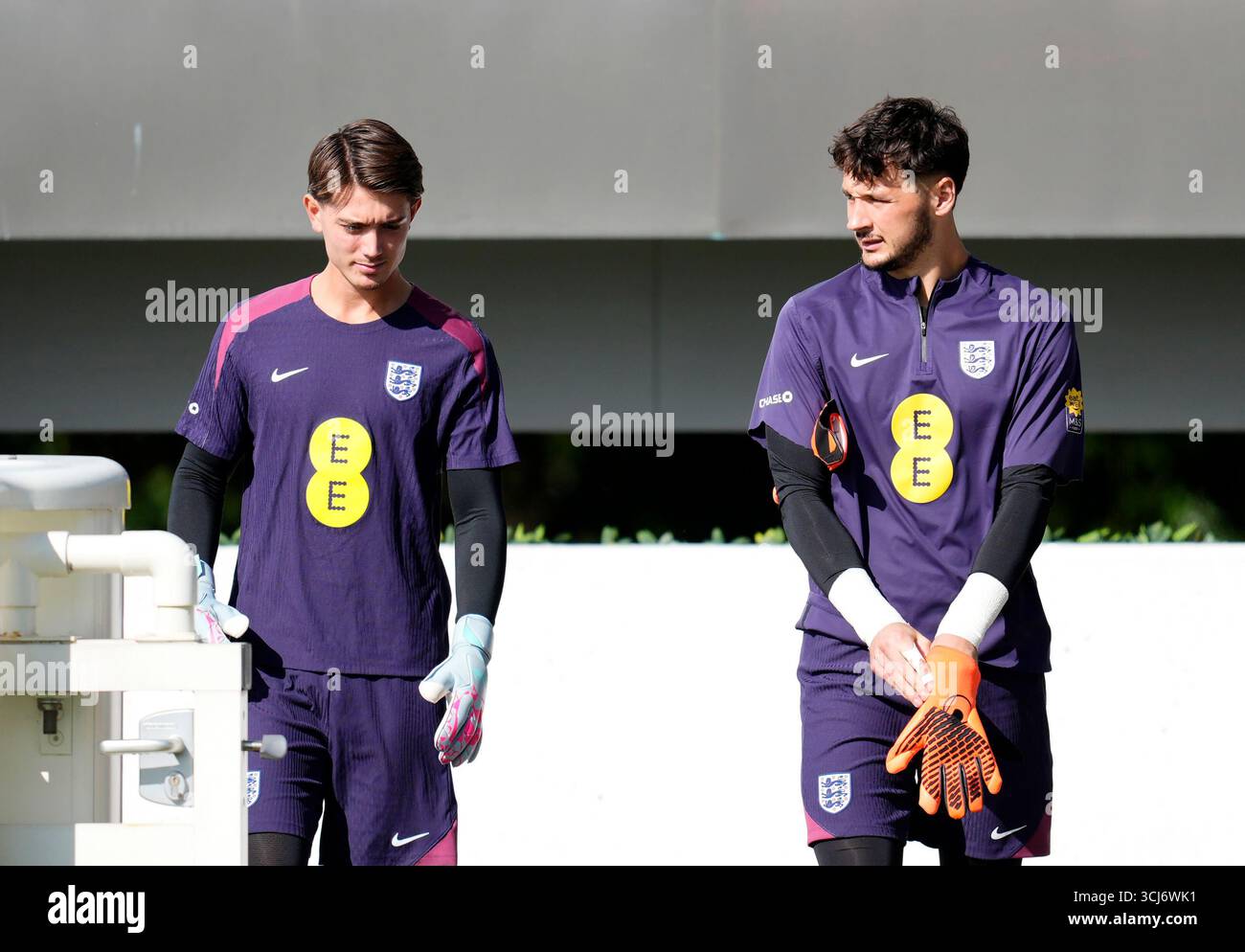England goalkeepers Ted Curd and James Trafford during a training ...