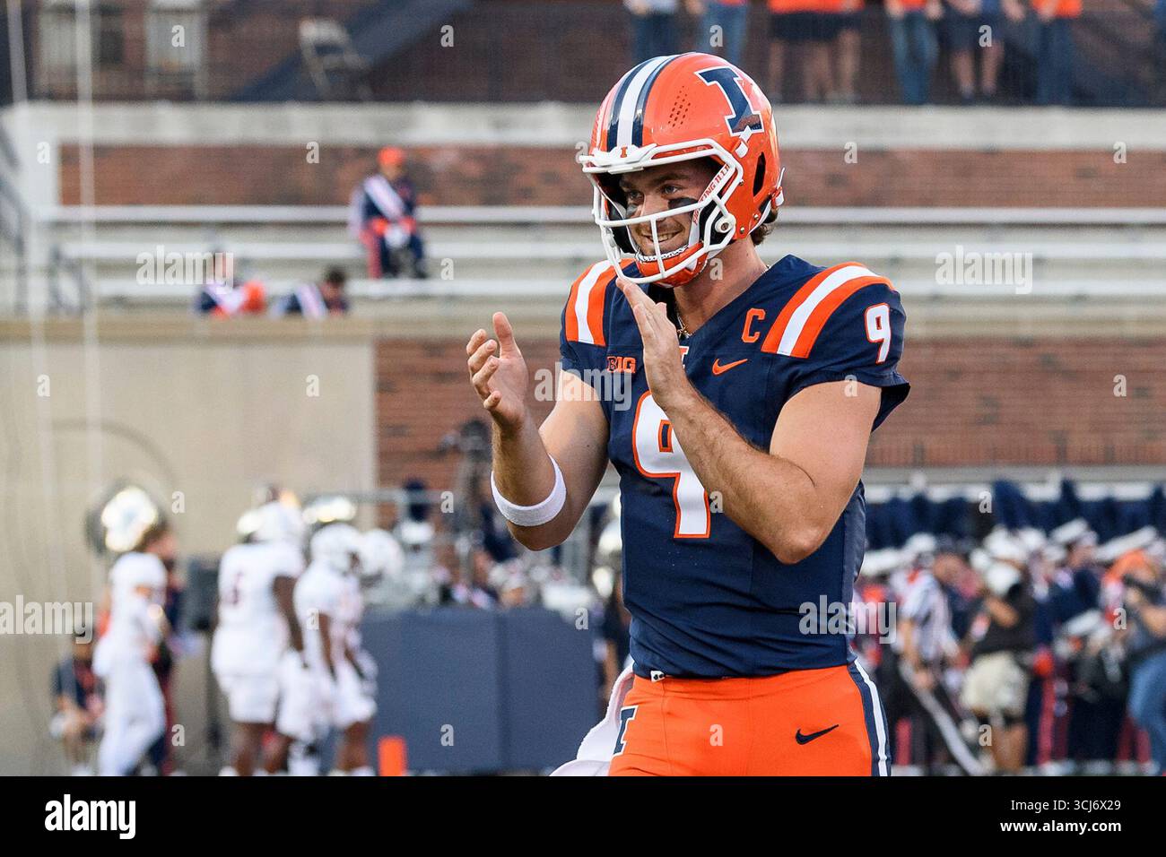 Illinois quarterback Luke Altmyer takes the field prior to an NCAA ...