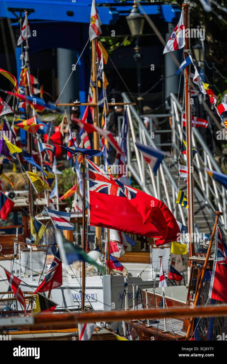 London, UK. 5 Sep 2025. the debate over national flags is raging, but ...