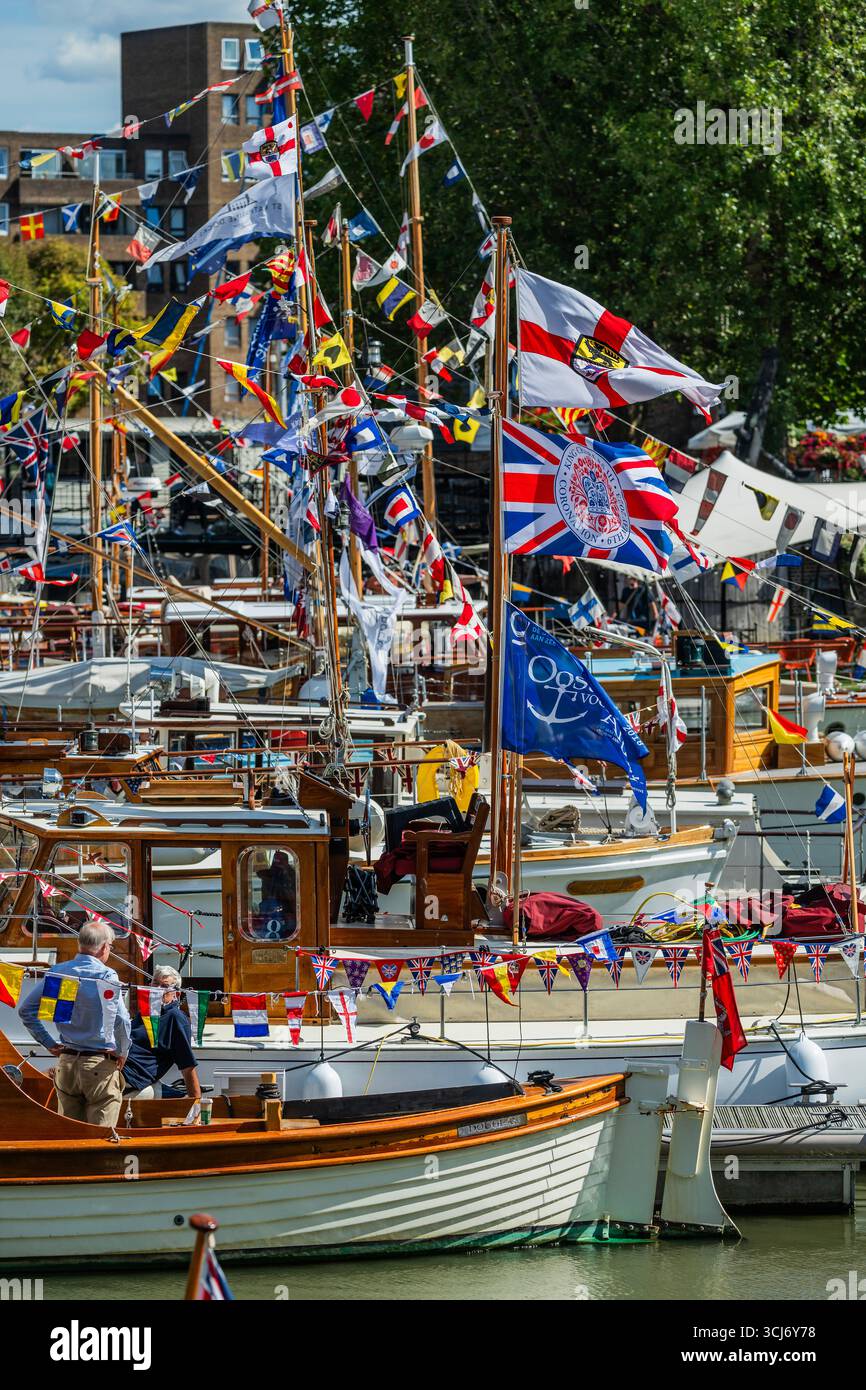 London, UK. 5 Sep 2025. the debate over national flags is raging, but ...