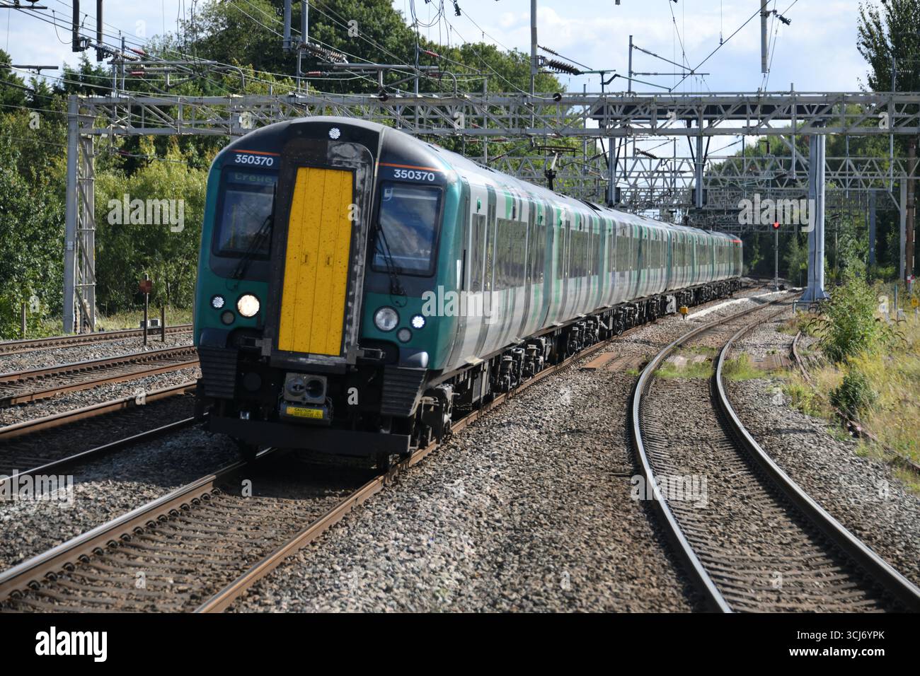 London Northwestern Railway Class 350 Electric Multiple Units 350370 ...