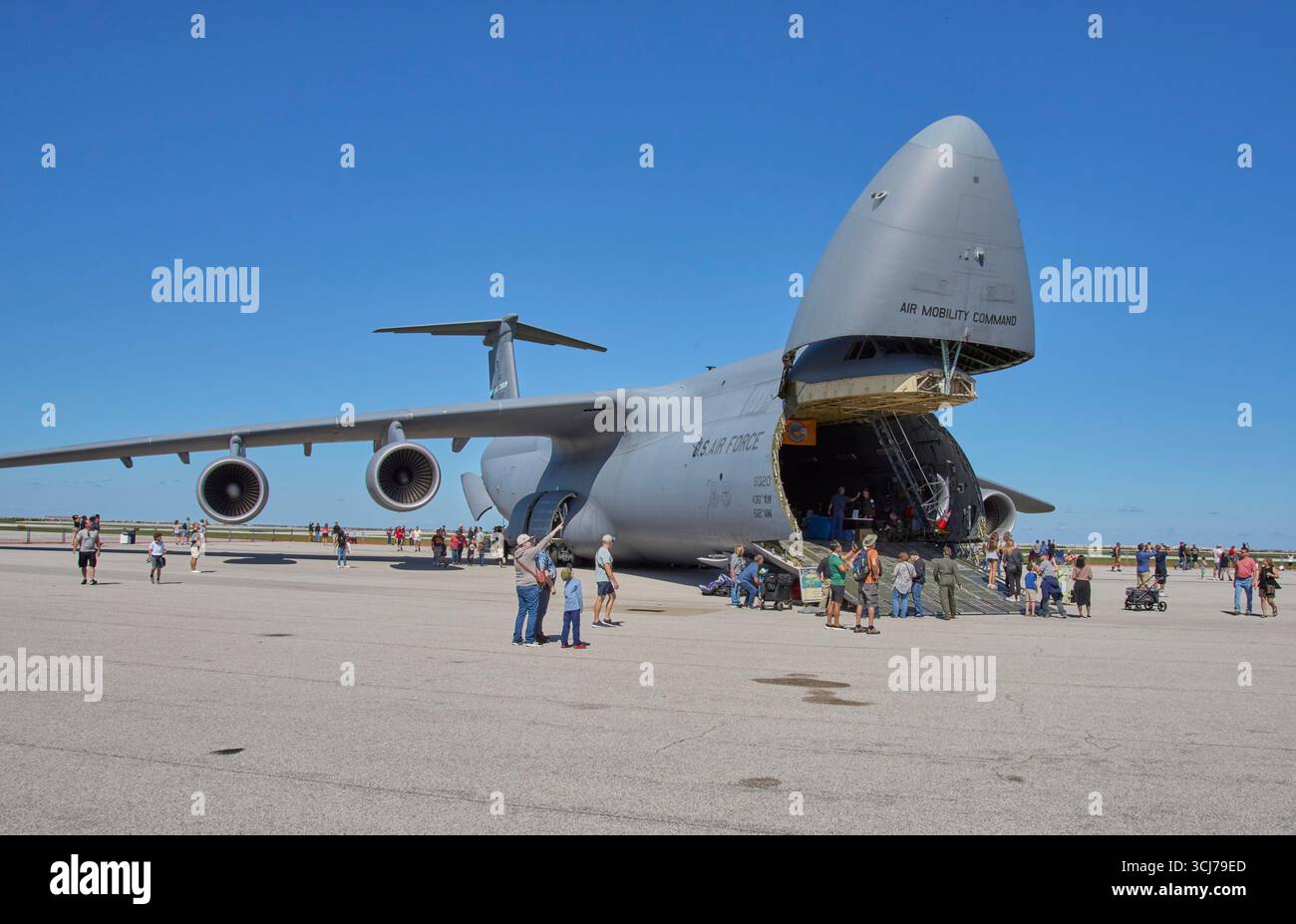 2025 Cleveland Air Show US Air Force Lockheed C-5 Galaxy cargo plane ...
