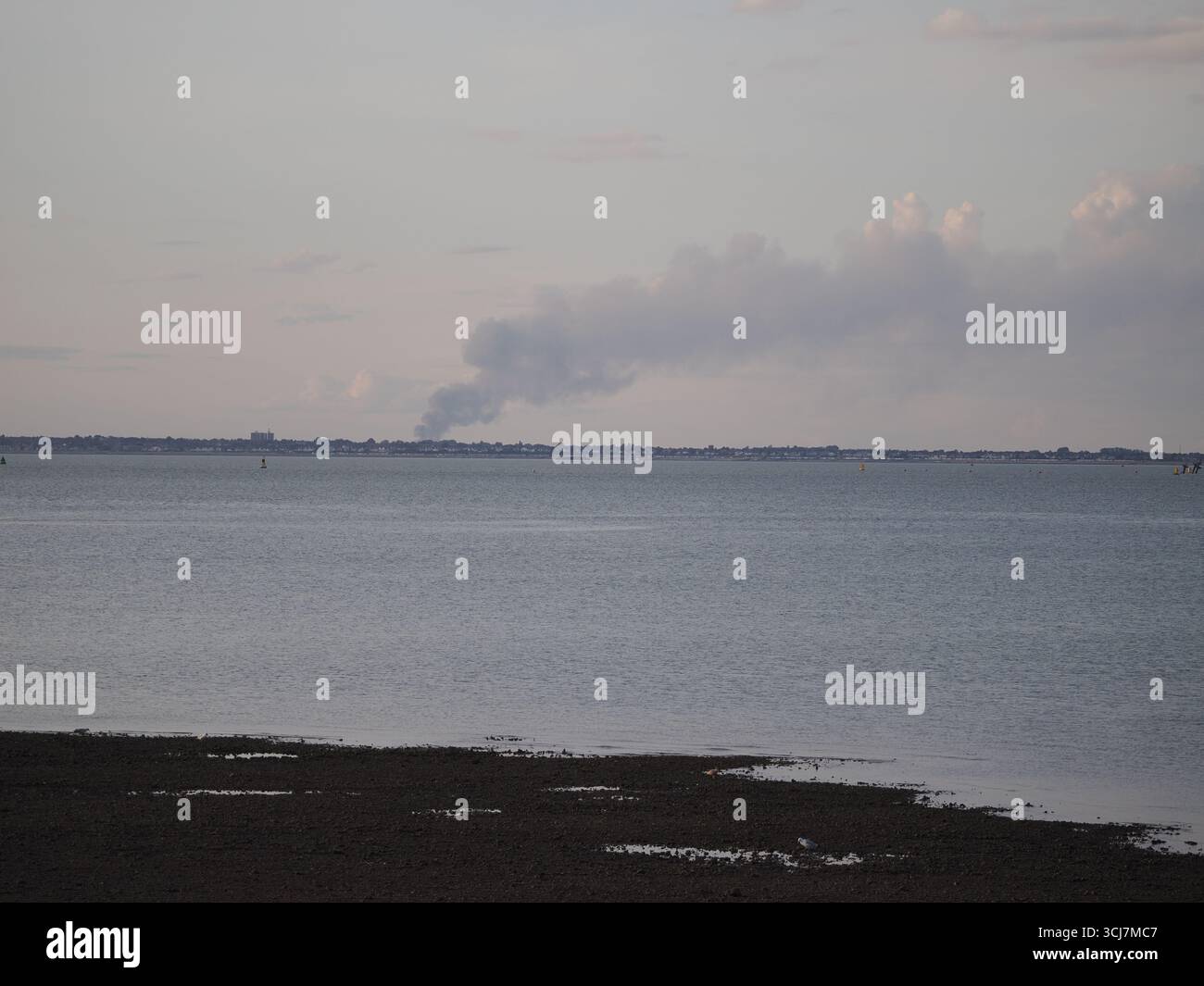 Sheerness, Kent, UK. 5th Sep, 2025. Smoke from an industrial fire in ...