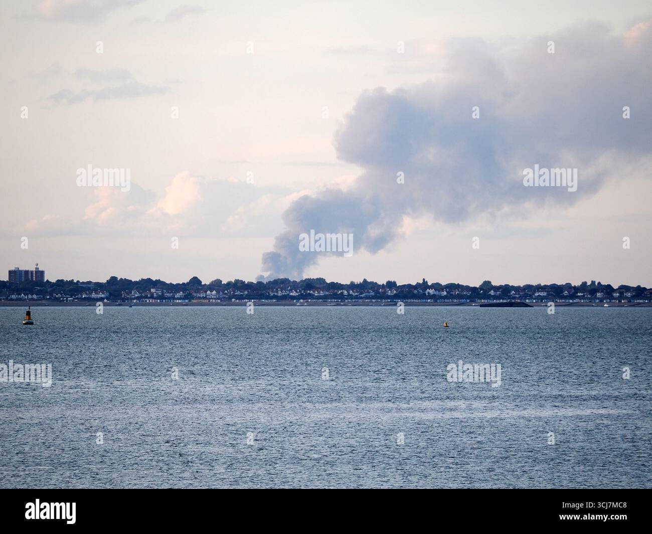 Sheerness, Kent, UK. 5th Sep, 2025. Smoke from an industrial fire in ...
