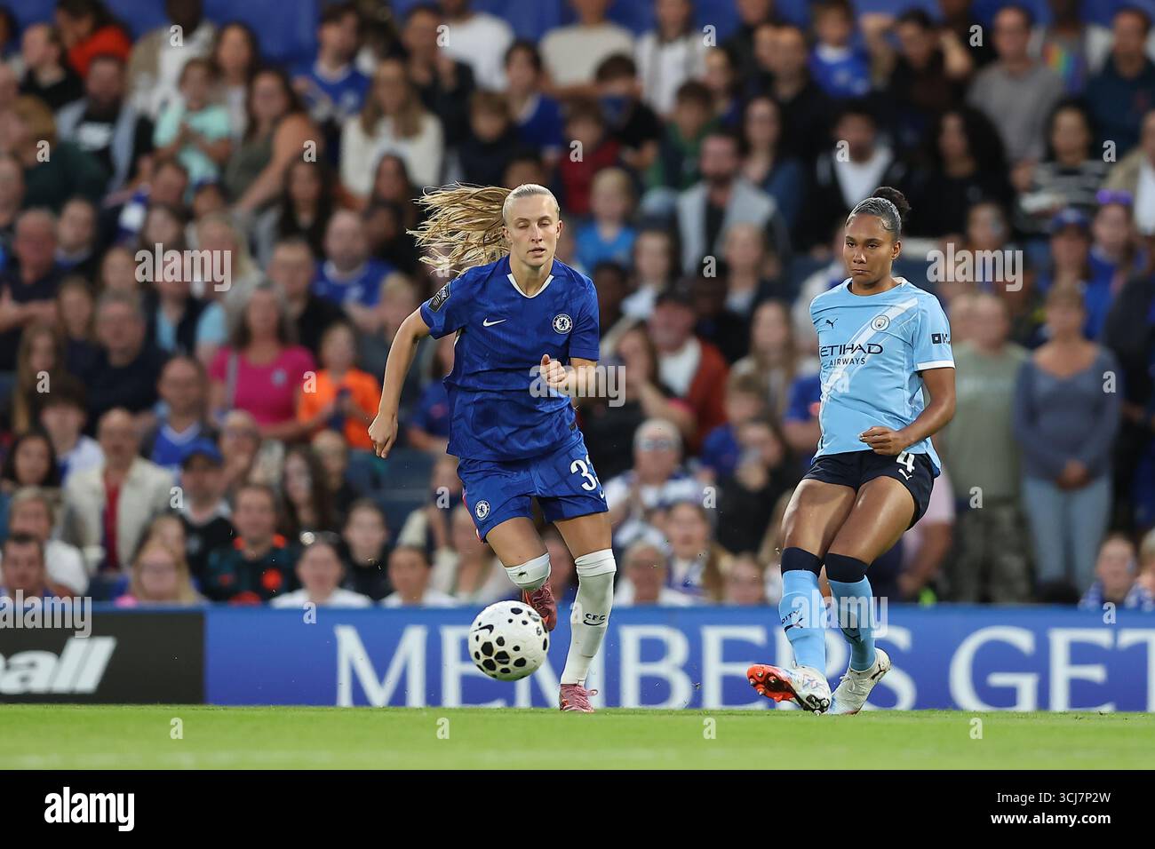 5th September 2025; Stamford Bridge, London, England: Womens Super ...