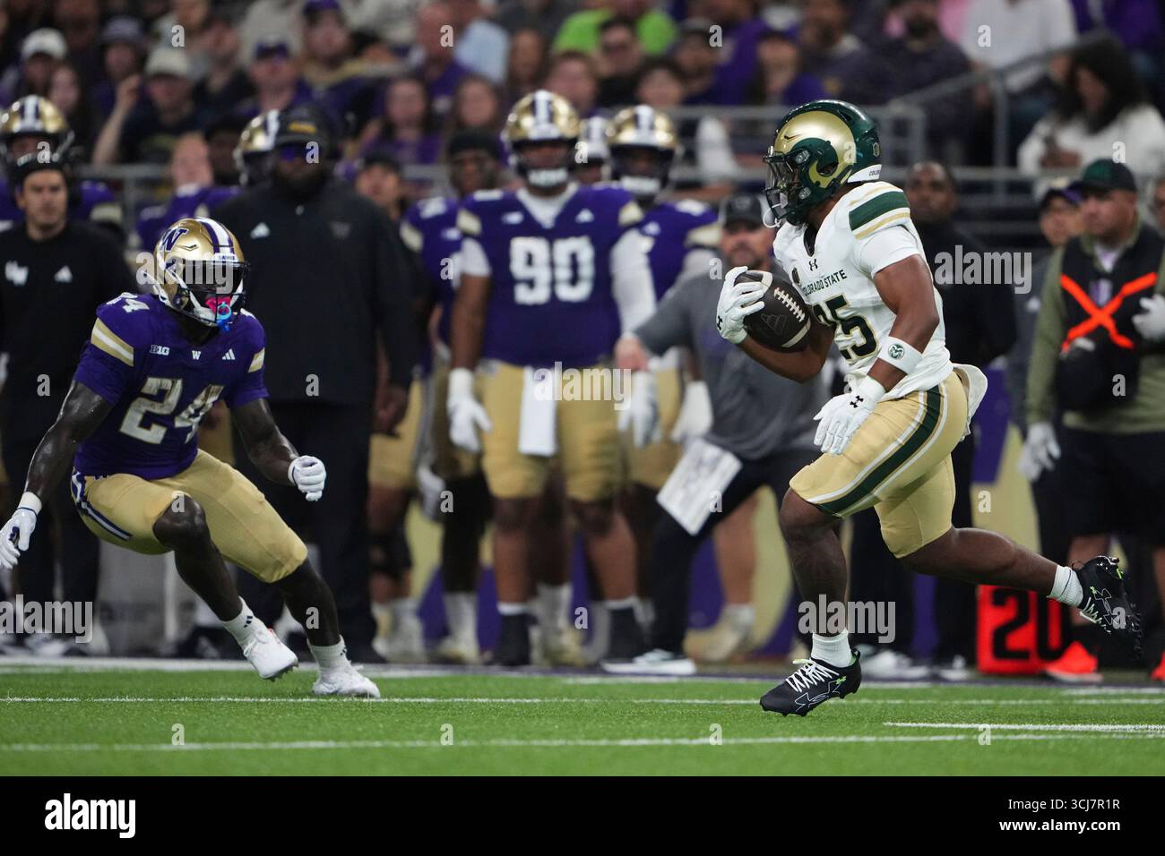 Colorado State running back Lloyd Avant runs the ball against ...