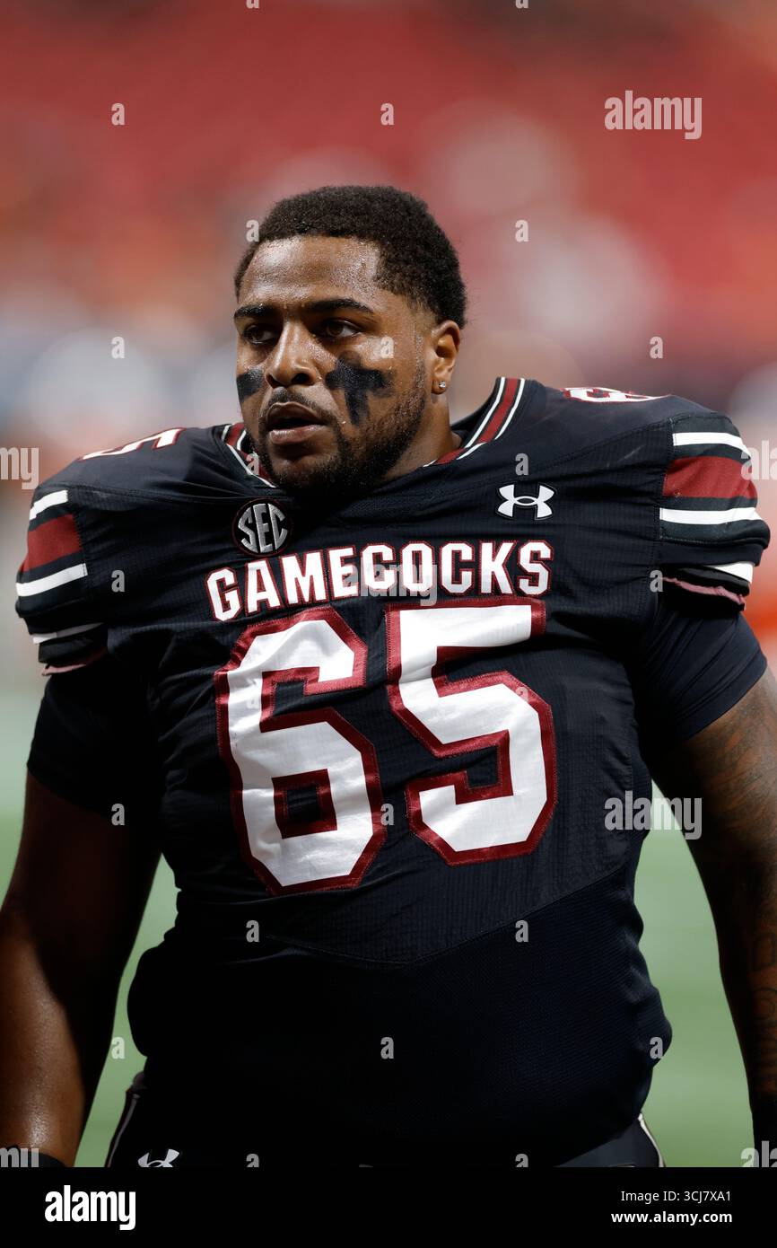ATLANTA, GA - AUGUST 31: Rodney Newsom Jr. #65 of the South Carolina ...