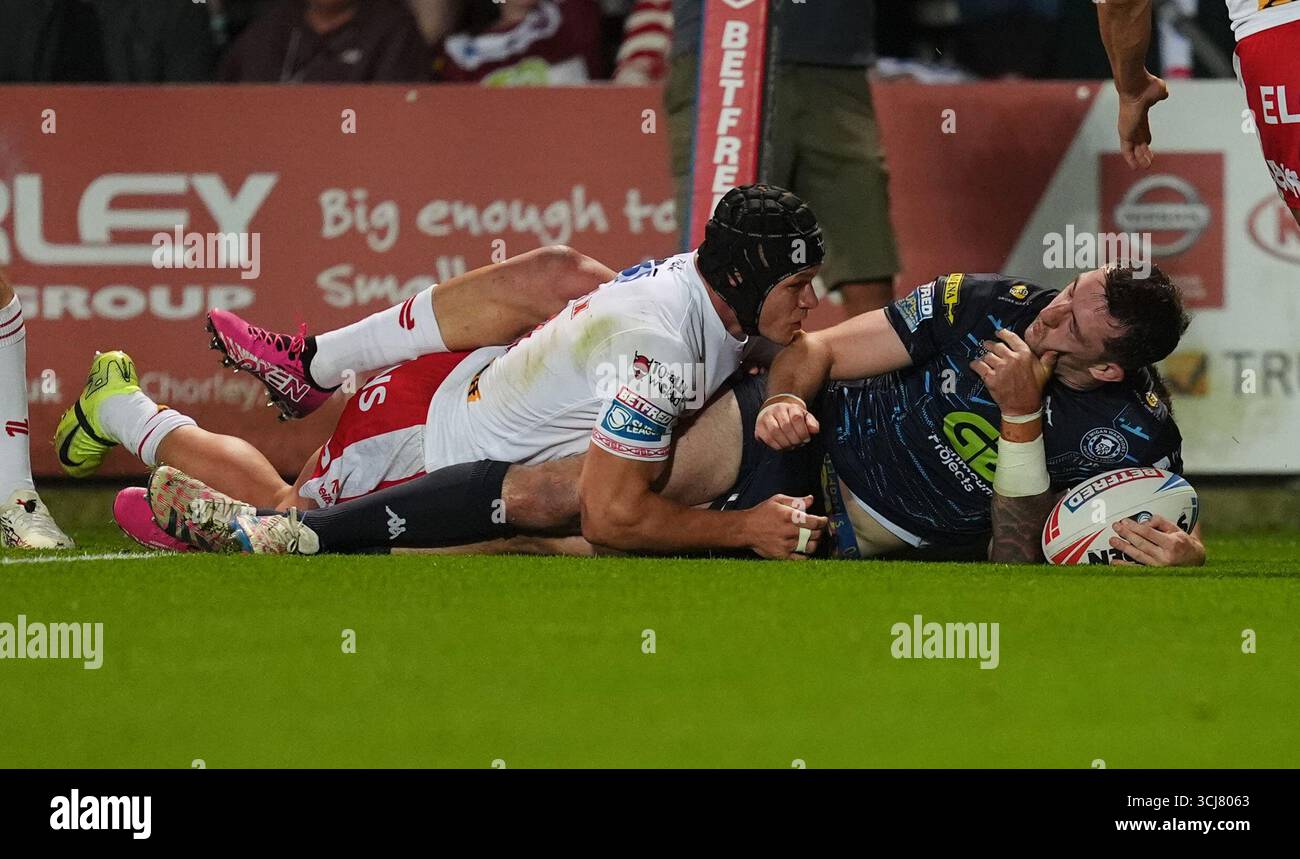 Wigan Warriors' Jake Wardle goes for a try during the Betfred Super ...