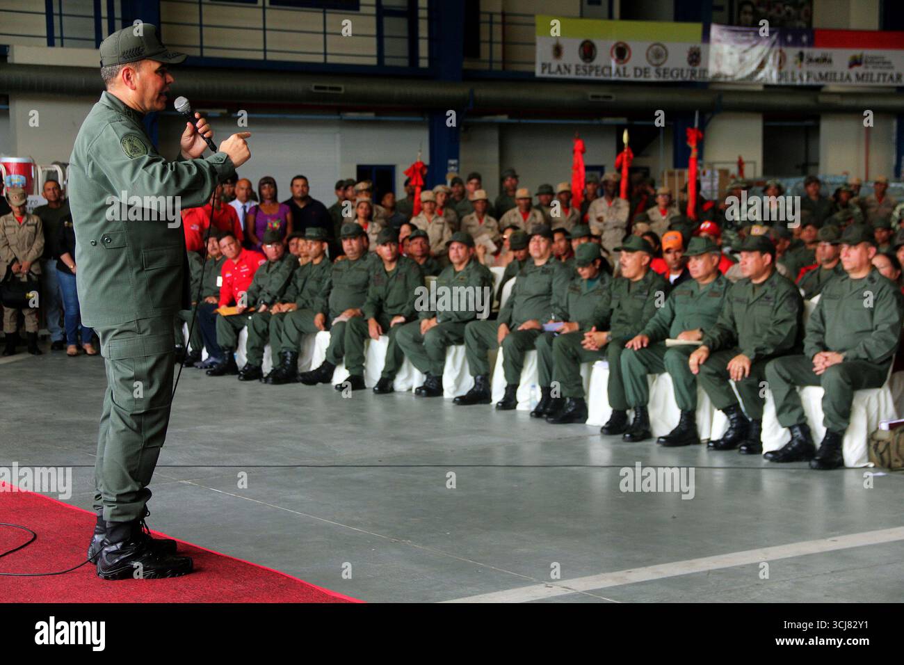 Rafael urdaneta air base baru hi-res stock photography and images - Alamy