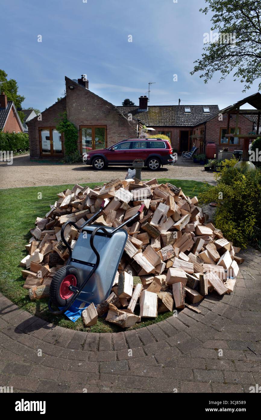 load of winter firewood awaiting stacking, norfolk, england Stock Photo ...