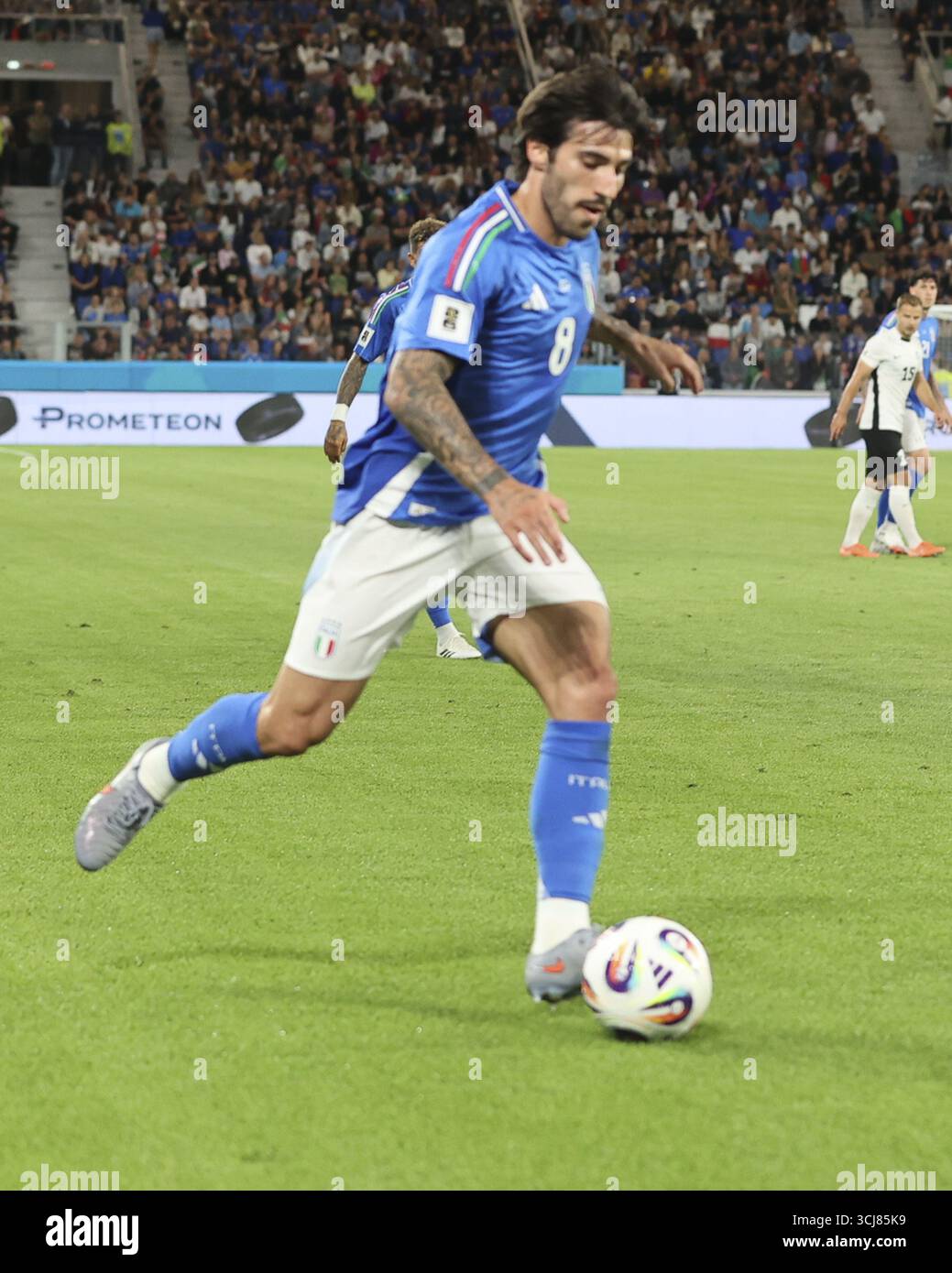 Sandro Tonali of Italy play the ball during Italy vs Estonia, European ...