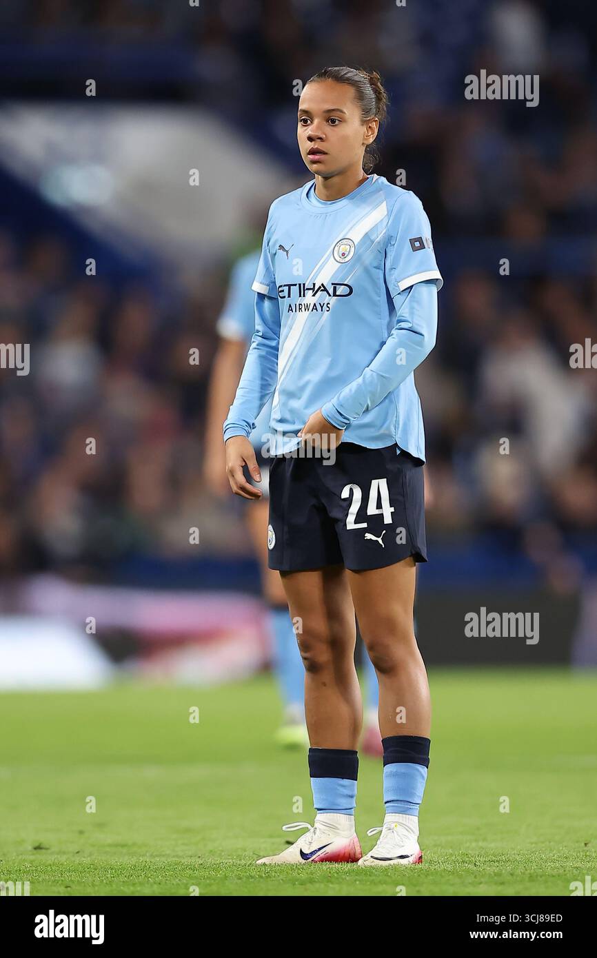 5th September 2025; Stamford Bridge, London, England: Womens Super ...